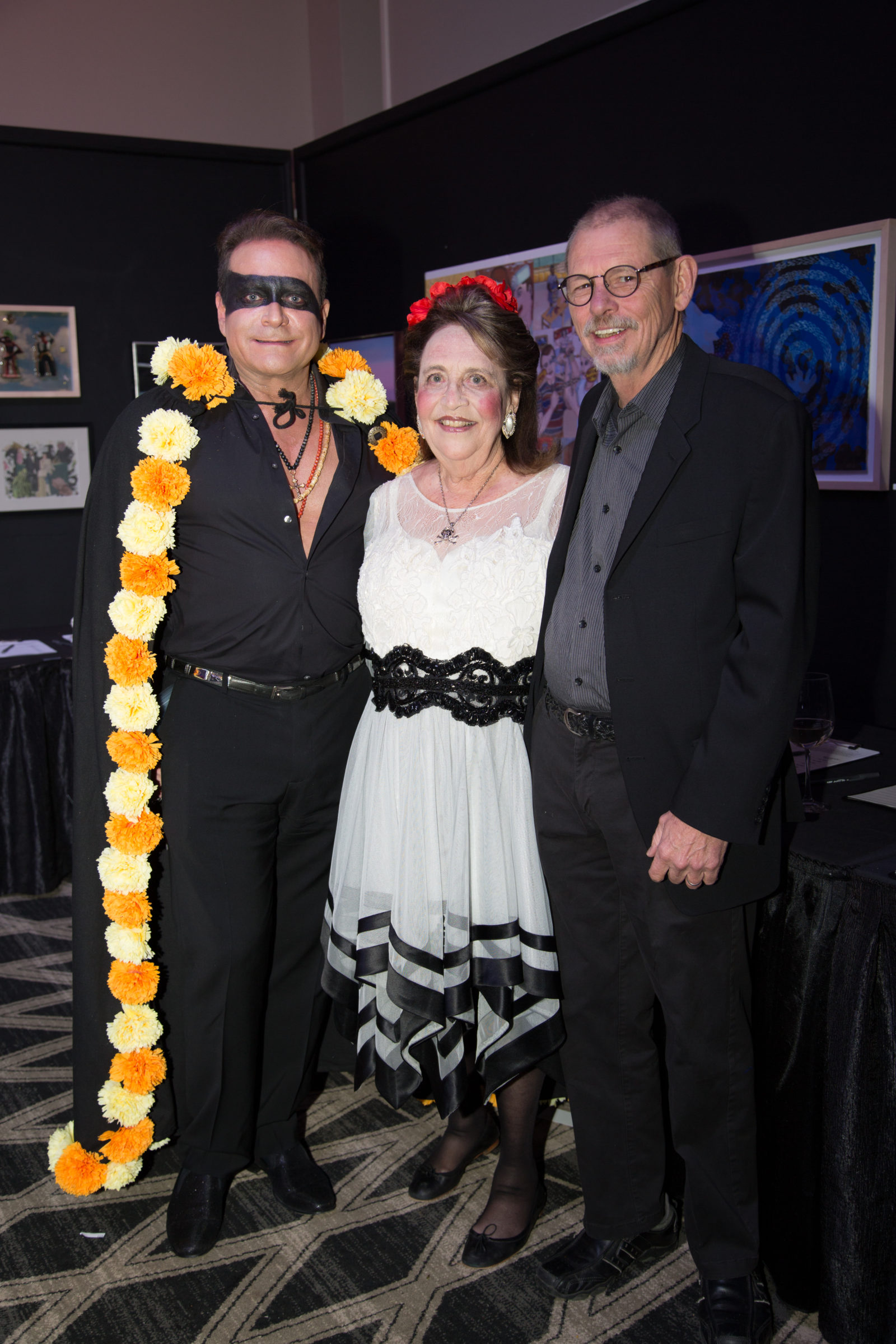 Outrageous Cosplay, Sexy Skeletons and Dead Icons Make For Houston's ...