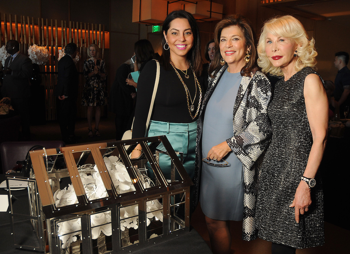 Partying at Nobu Brings Sparkling Centerpieces Worth Swooning Over ...