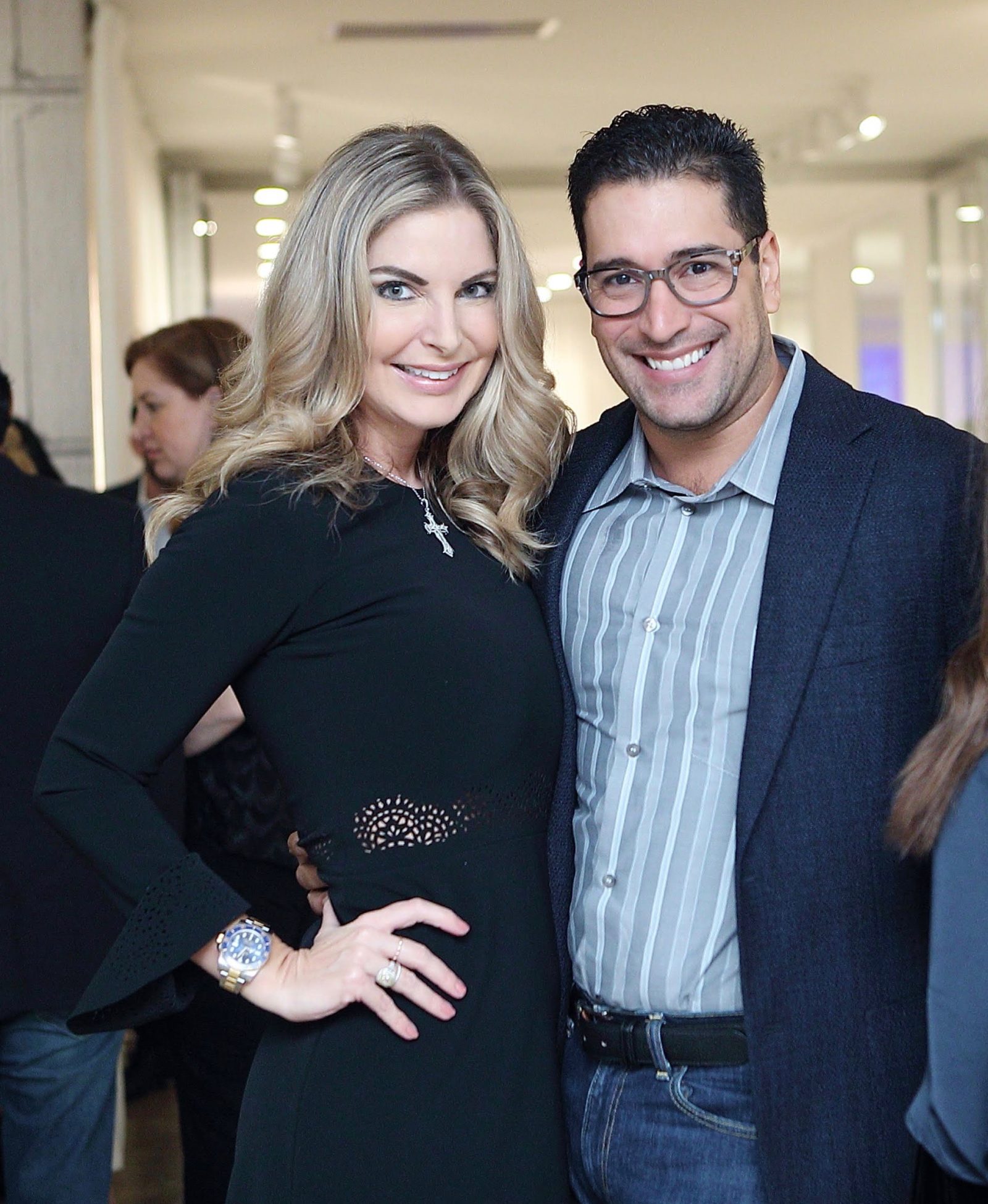 Wigging Out in Houston Makes for a Hair-Raising Party: Zany Women, Zany ...