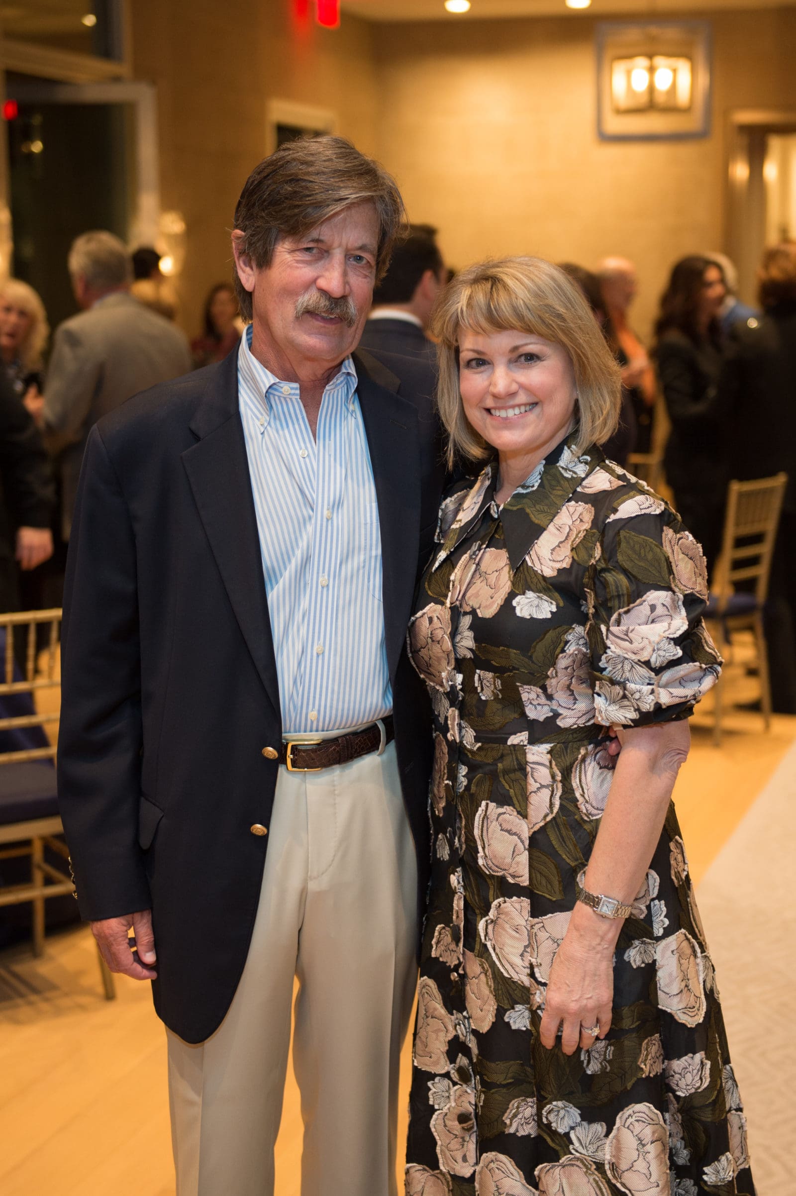 Houston's Heroes, Gods and Stars Night is Previewed: Dreamy Fireplace ...