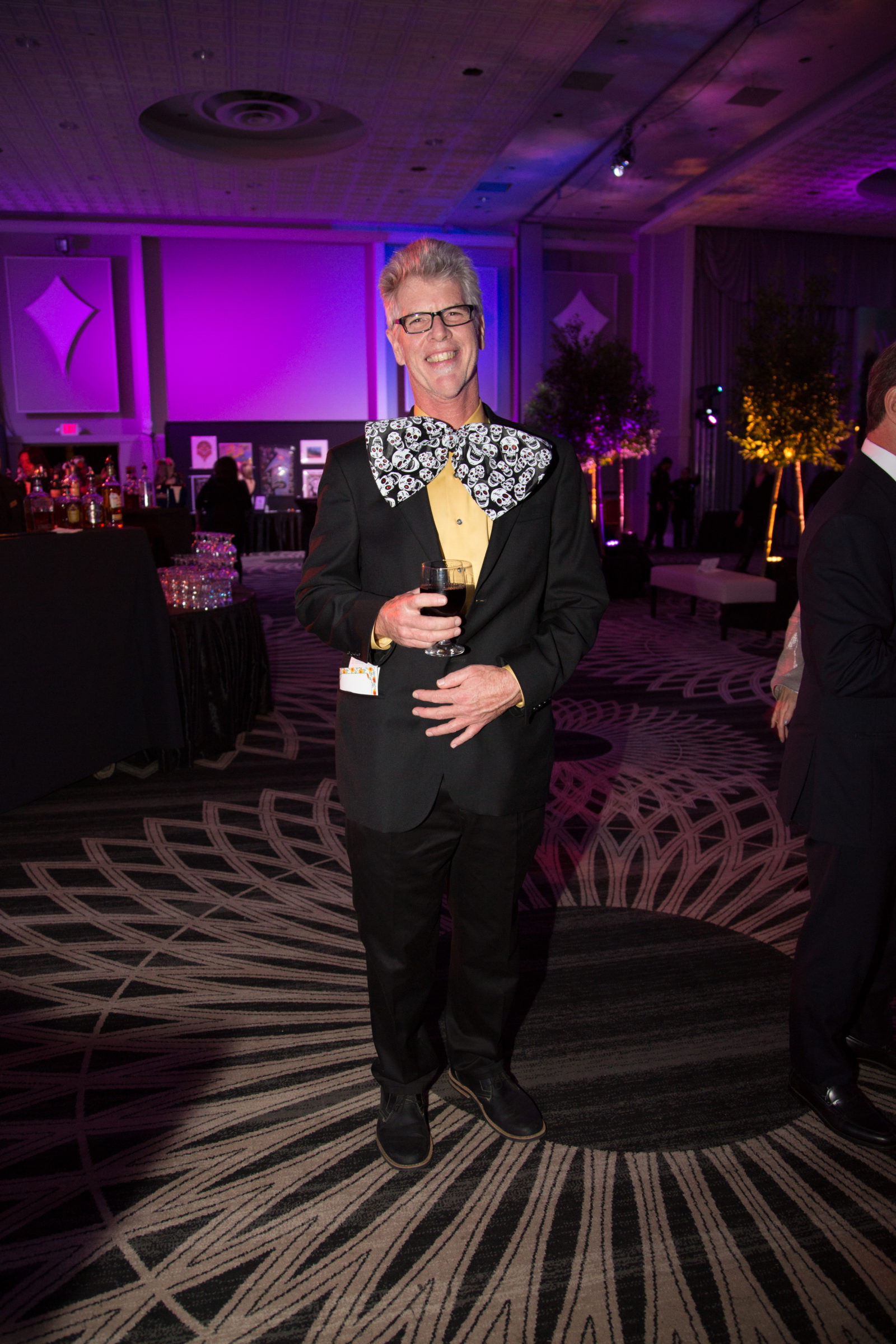 Outrageous Cosplay, Sexy Skeletons and Dead Icons Make For Houston's ...