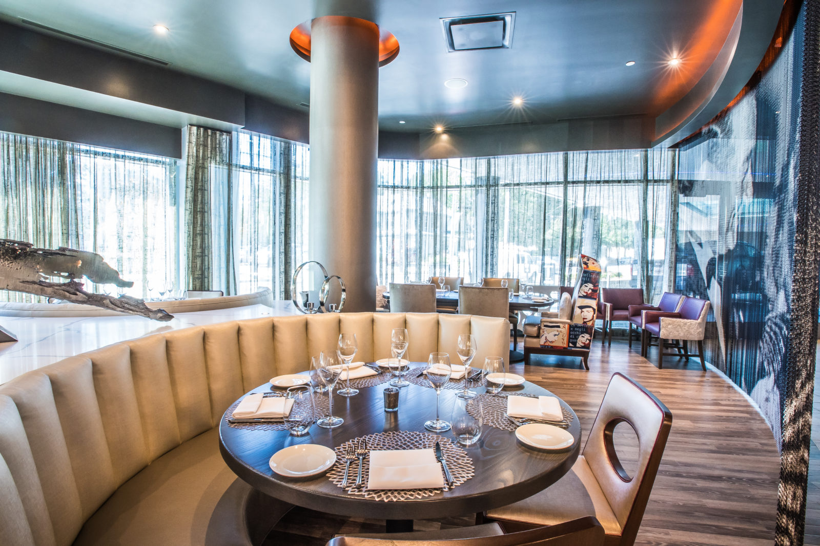 Super Hyped Dallas Restaurant With its Own Pool Suddenly Shutters Amid ...