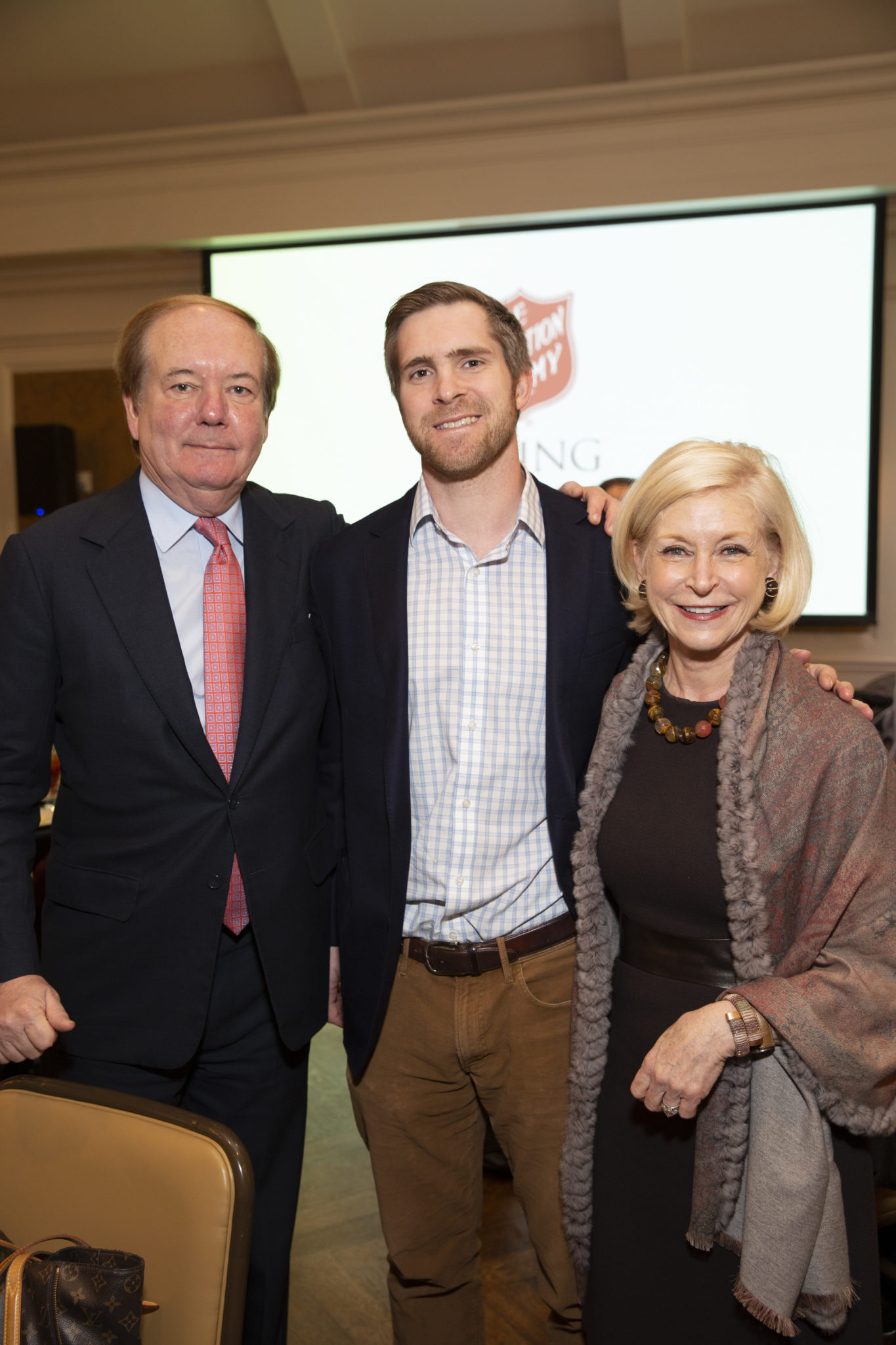 Kevin Durant's Mom Has a River Oaks Moment, Raises Big Money in Houston ...