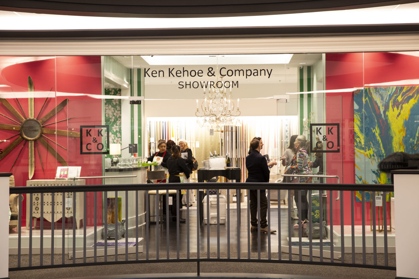 White House and Grand Hotel Decorator Shares His Adventures: Mr. Color ...