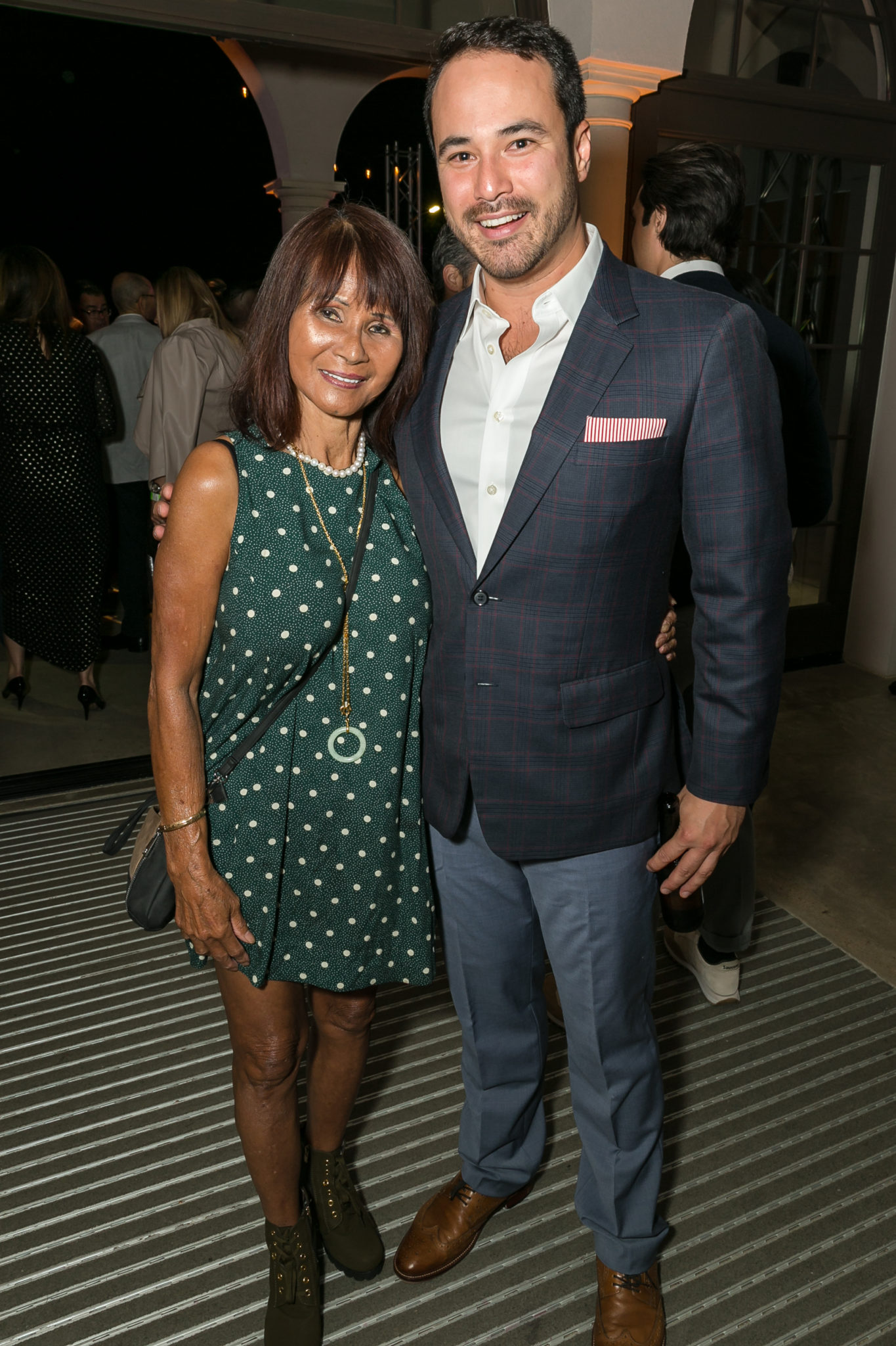 Houston Young Professionals Move the Party Indoors in Wild Bridge Bash ...