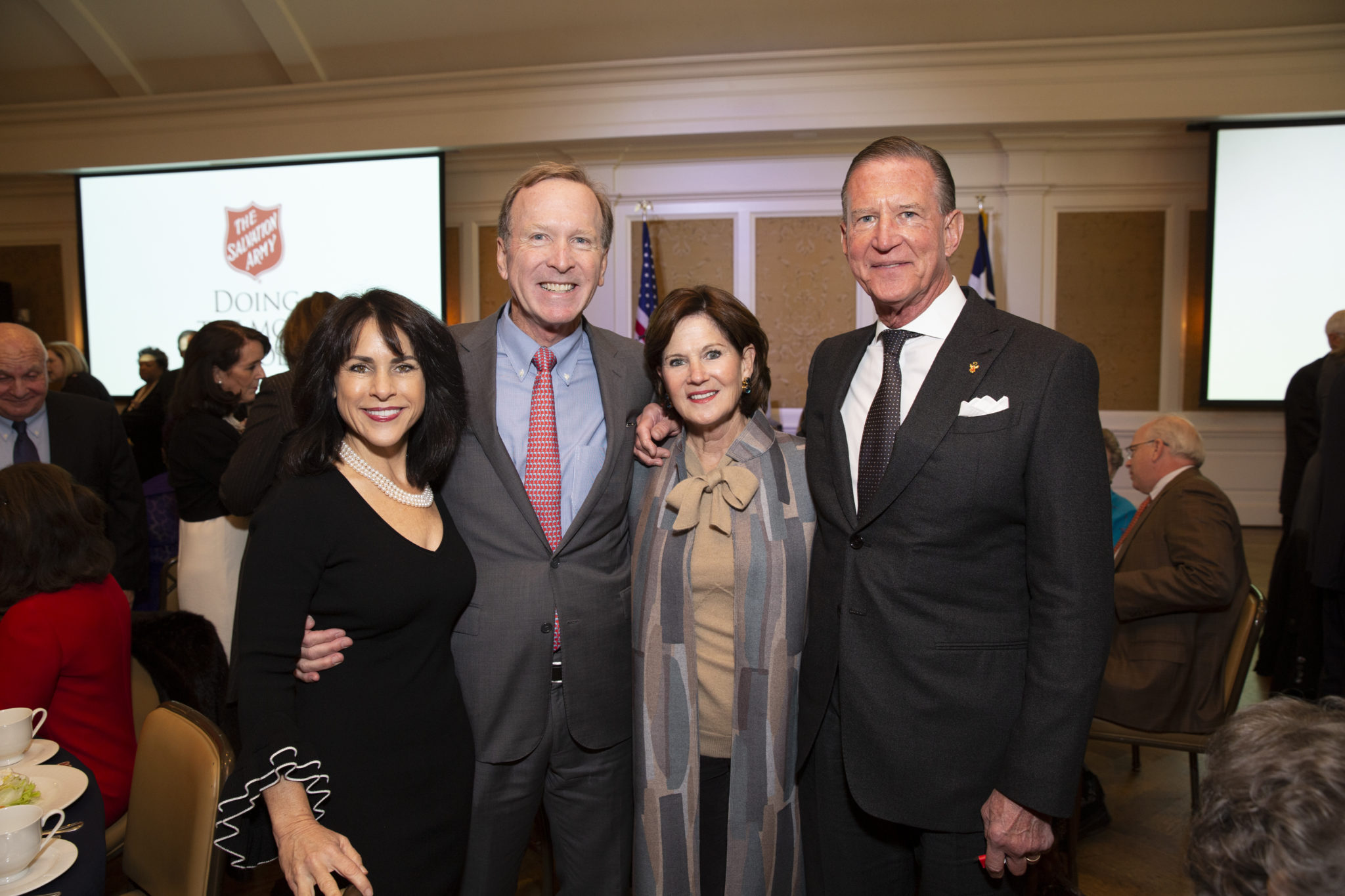 Kevin Durant's Mom Has a River Oaks Moment, Raises Big Money in Houston ...