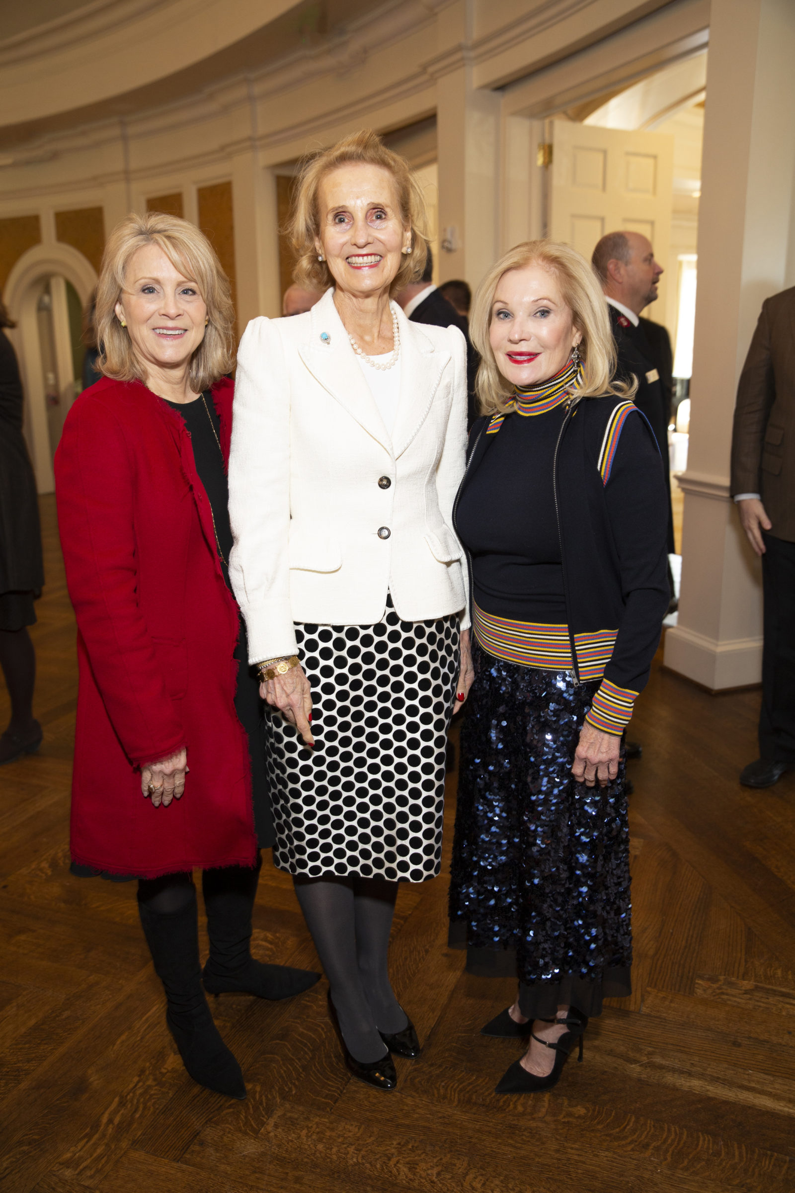 Kevin Durant's Mom Has a River Oaks Moment, Raises Big Money in Houston ...