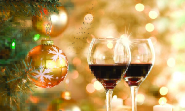 The Best Holiday Wines — Your Complete Guide to Festive Drinking ...