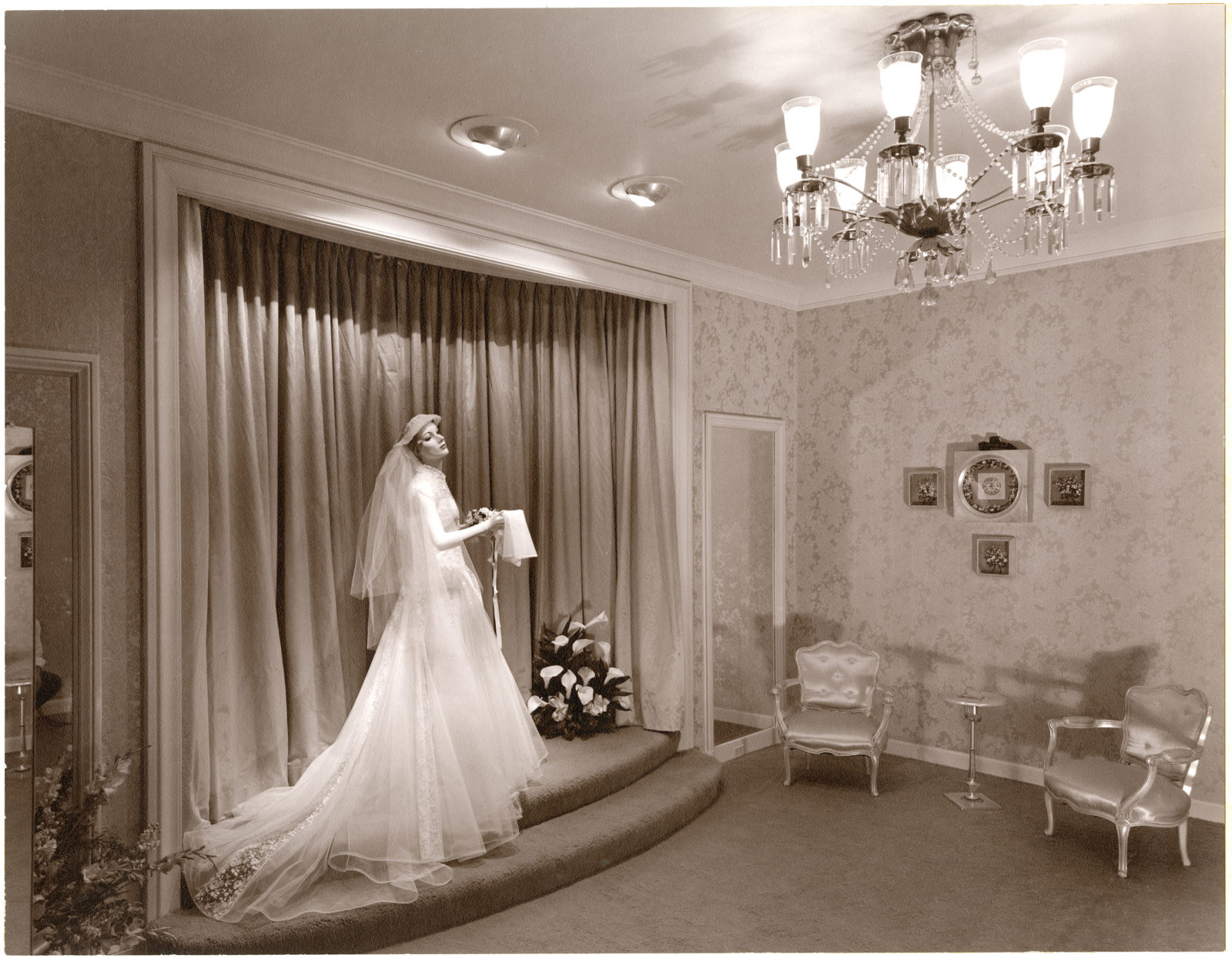 The Real Story of the Sakowitz Department Store Empire: A Look Back at ...