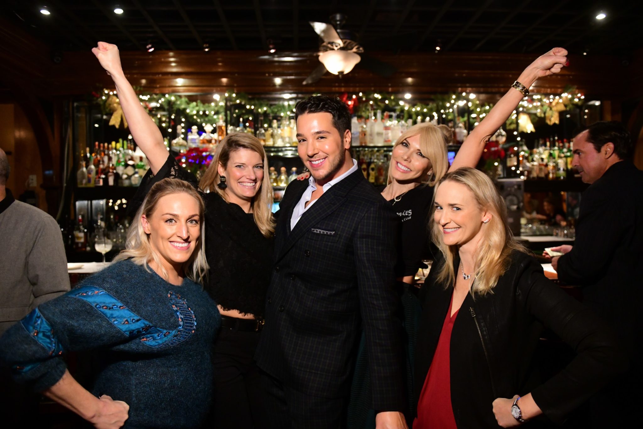 Margaritas Under the Mistletoe Brings a Hot Crowd to a Houston Favorite ...