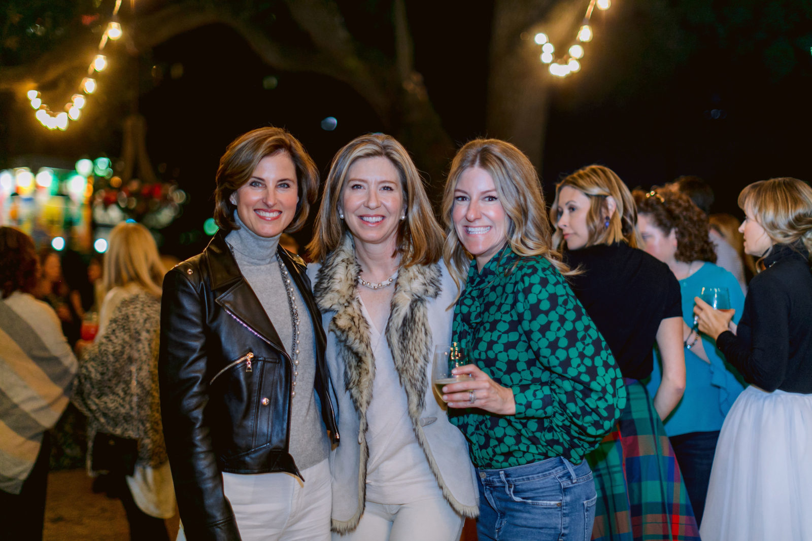 Houston's Farm Girls Pull Off a Lavish Meal: This Outdoor Supper Club ...