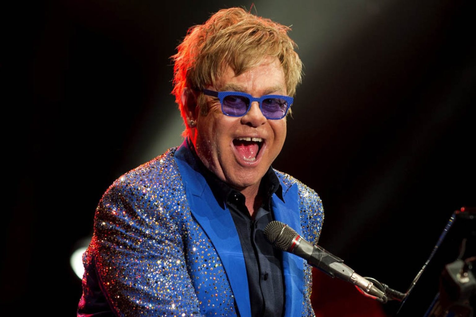 Elton John's Big Houston Farewell, Oscar Movies and Holiday Lights: The ...
