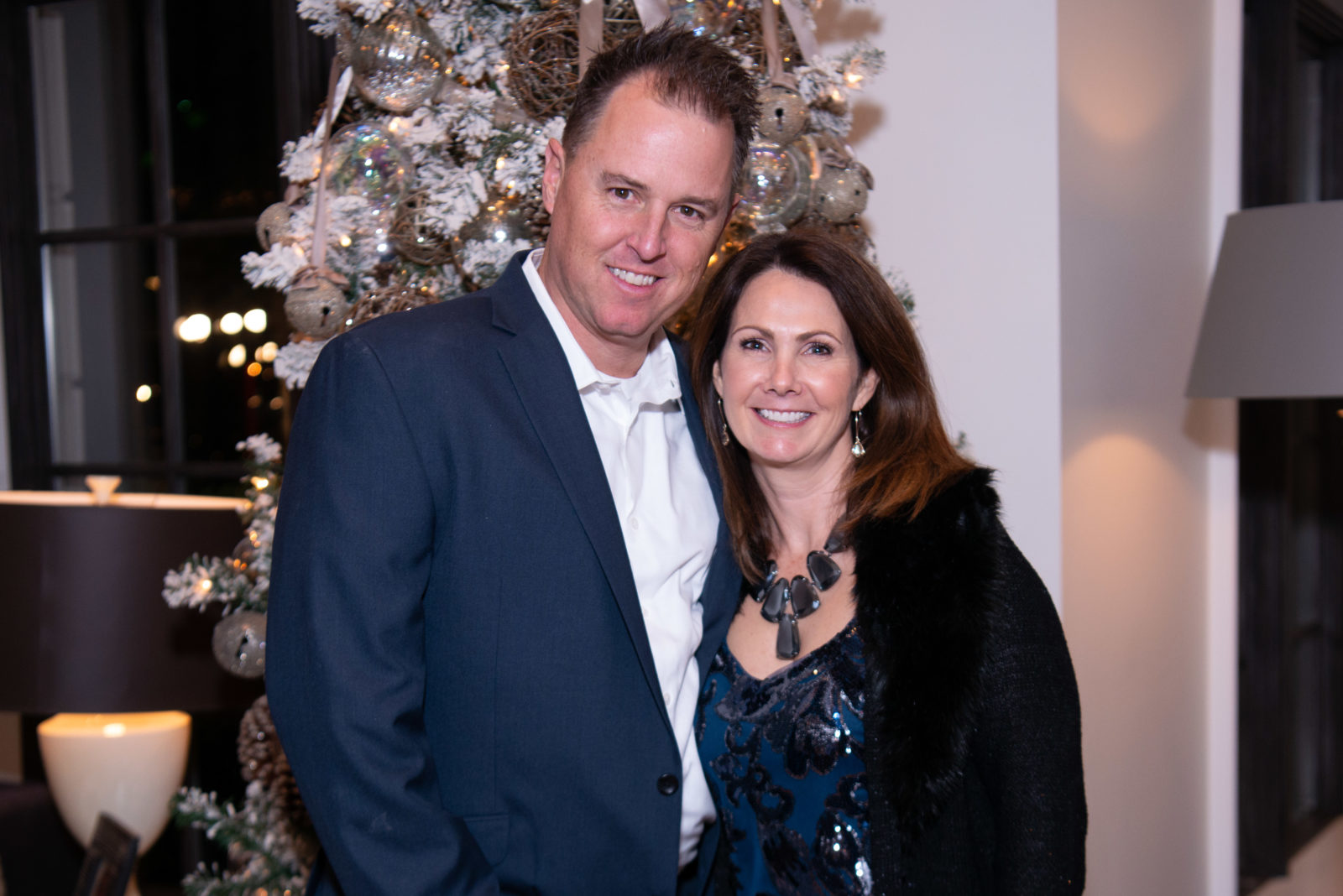 Tilman Fertitta's River Oaks Home Turns Into a Christmas Wonderland ...