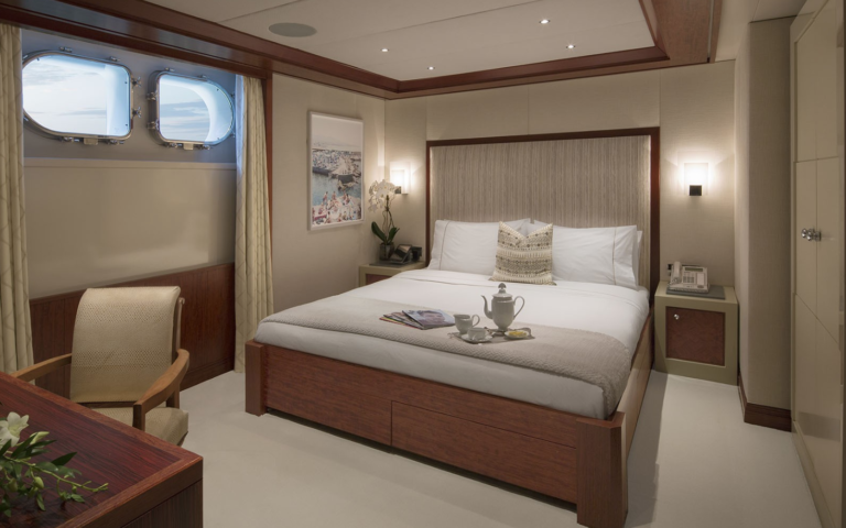 Inside the World of Mega Yachts — How the Super Rich Find Their Dream ...