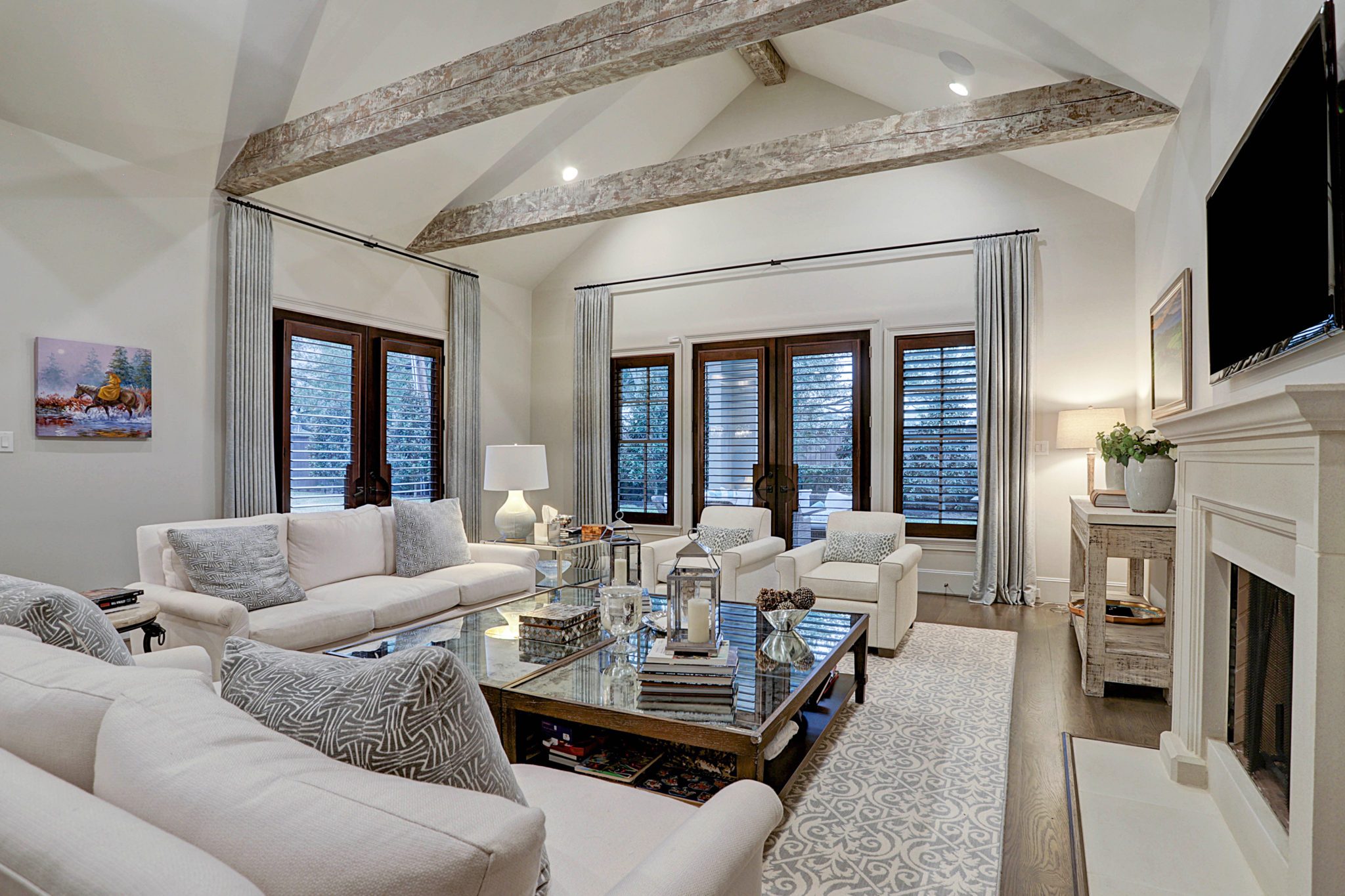 This Houston Realtor Loves Hot Neighborhoods, Interior Design and ...