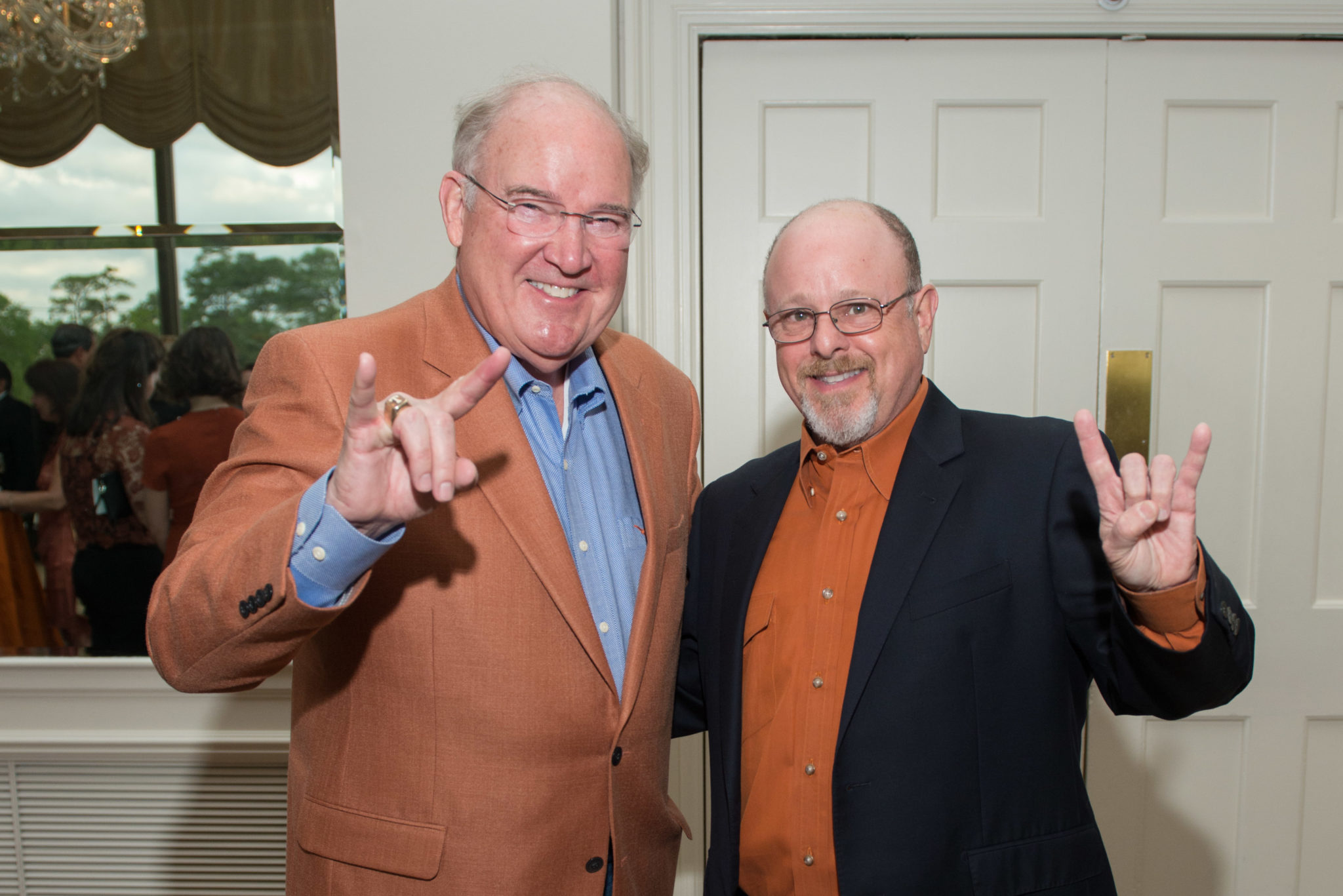 Roger Clemens and Texas' Cheerleaders Lead a Rousing UT Party in One ...