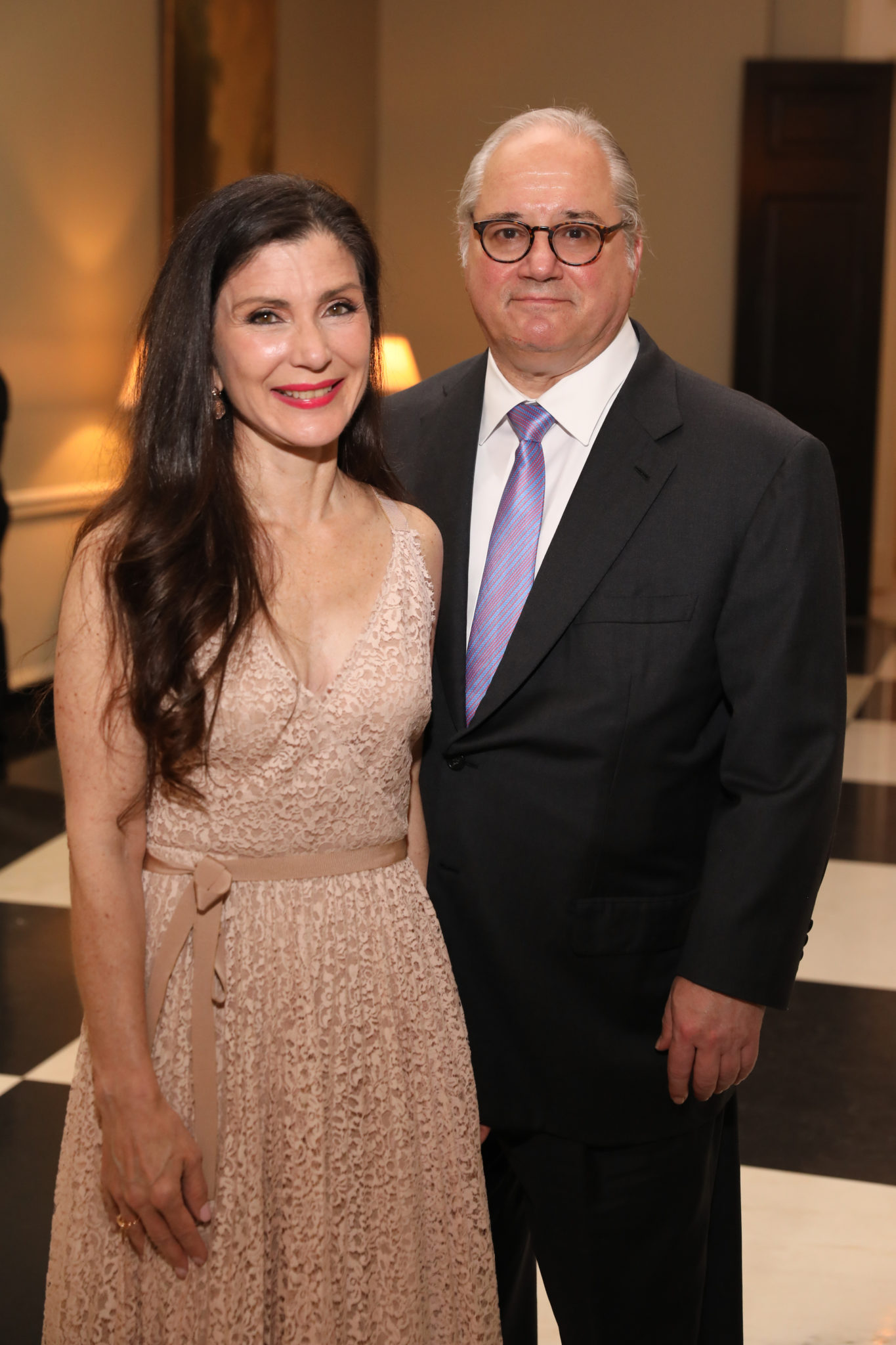 Houston's Rose-money Helps Power Brookwood Gala to a $900,000-Plus ...