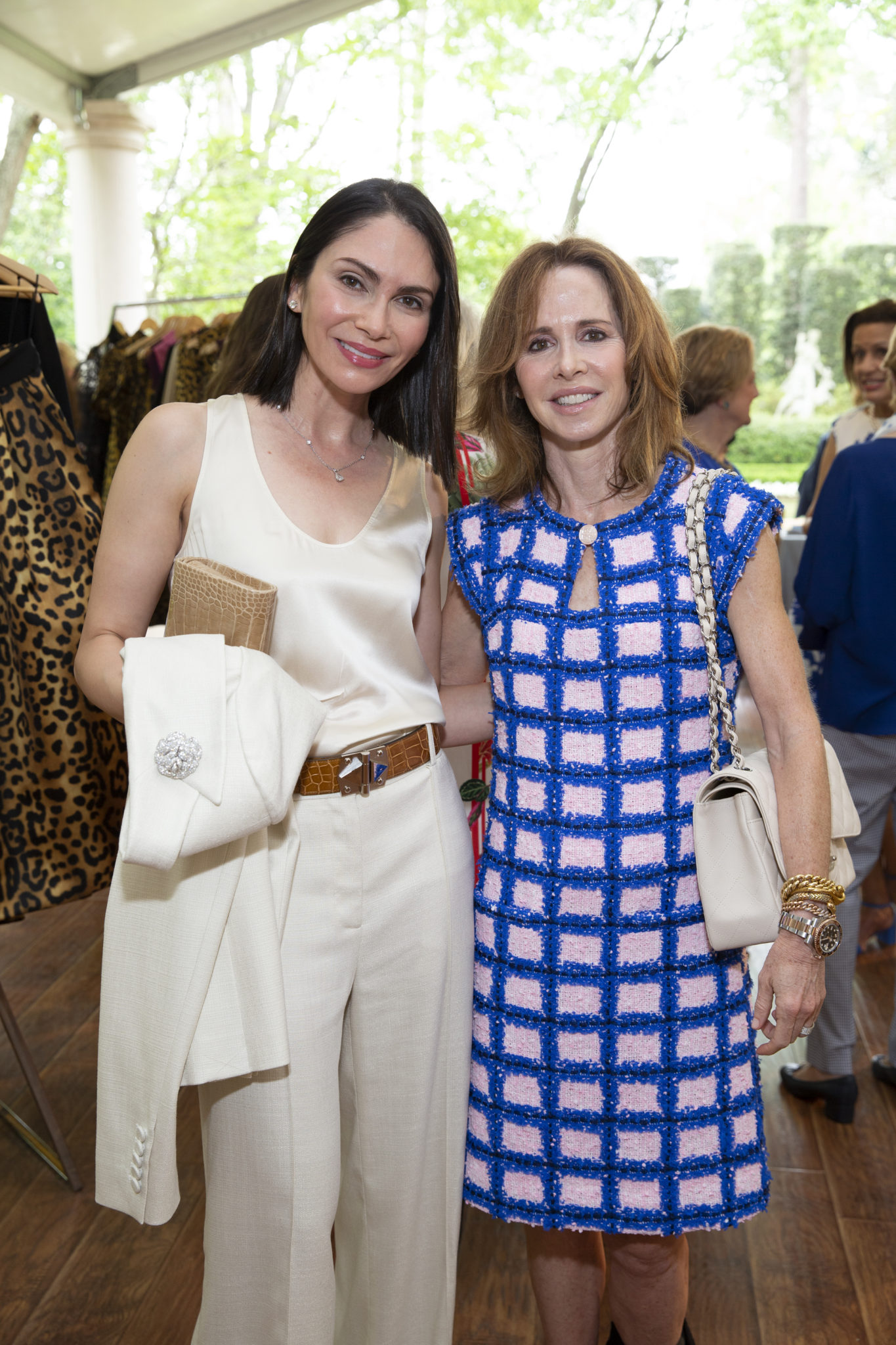 Kate Upton and Astros Wives Create a Jaw-Dropping Scene at Top Designer ...