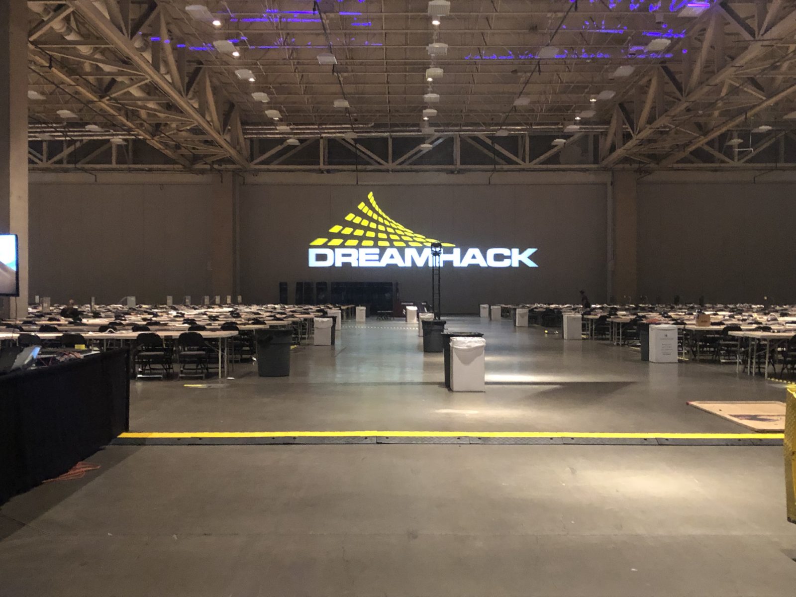 Disneyland for Gamers Takes Over Dallas' Convention Center — Your First ...