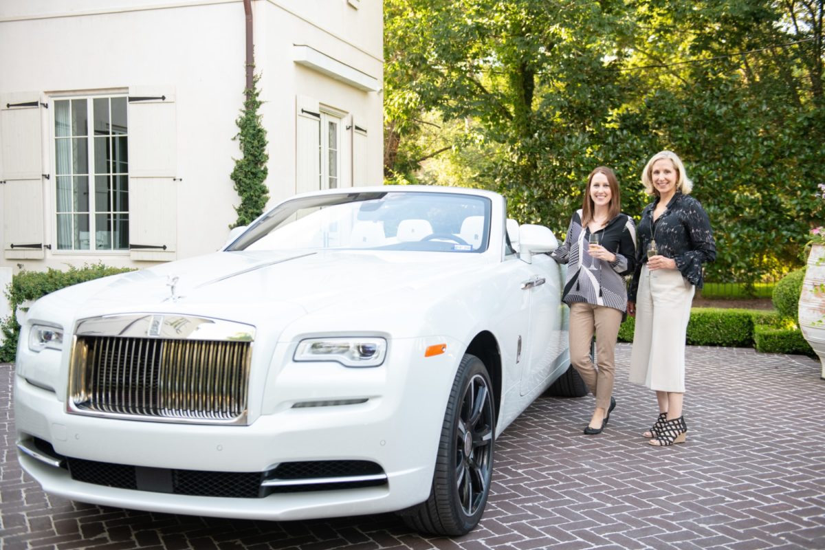 Houston's French Mansion and its White Rolls-Royce Convertibles Draw a ...