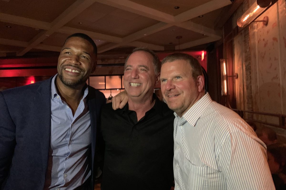 A Billionaire's Roll — Tilman Fertitta Hangs With Michael Strahan and ...