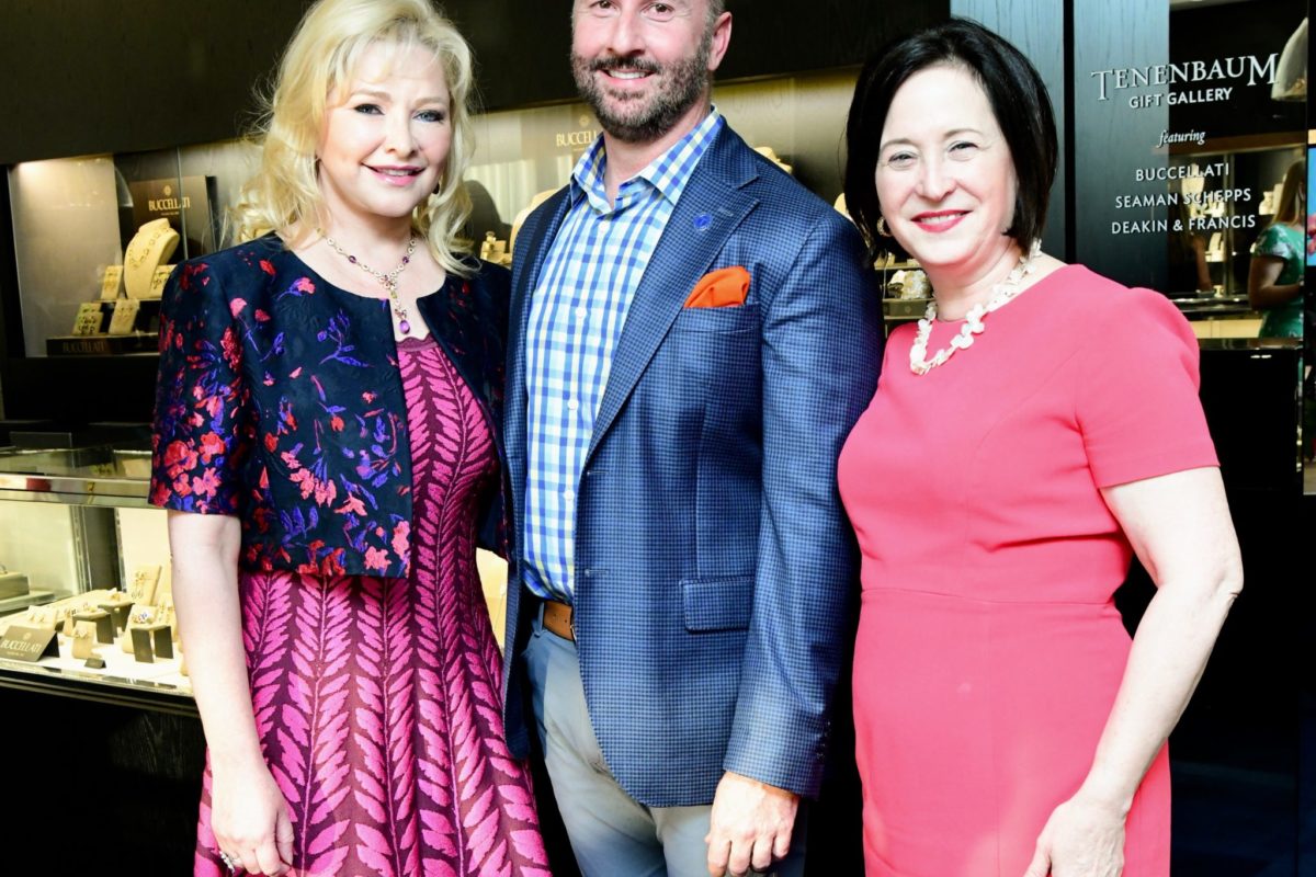 Jim Crane's Wife Puts on the Razzle Dazzle, Setting the Stage for a ...