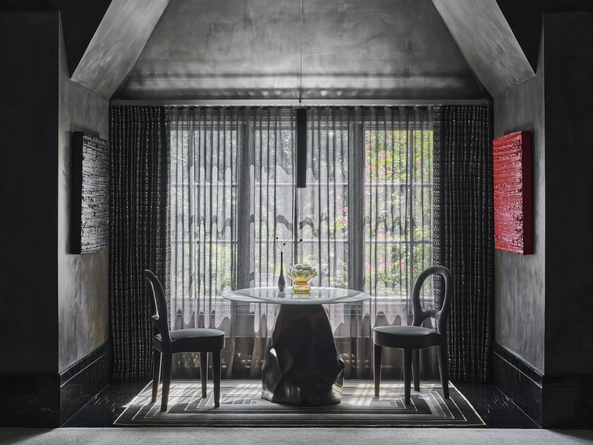 Ten Plus Three's Intimate Entertainer's Lounge for Kips Bay Decorator ...