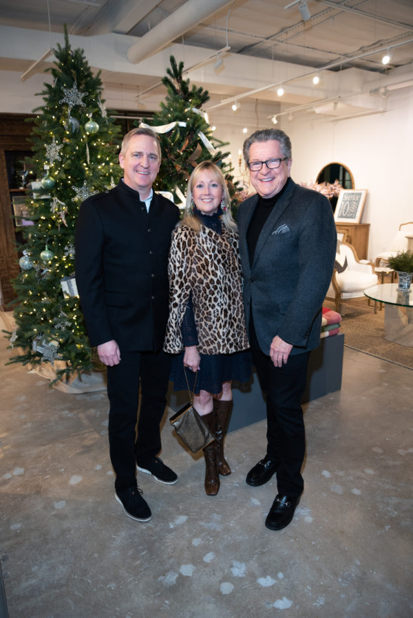 Houston's Long-Awaited Wisteria Draws a Crowd — Dallas Home Store's ...