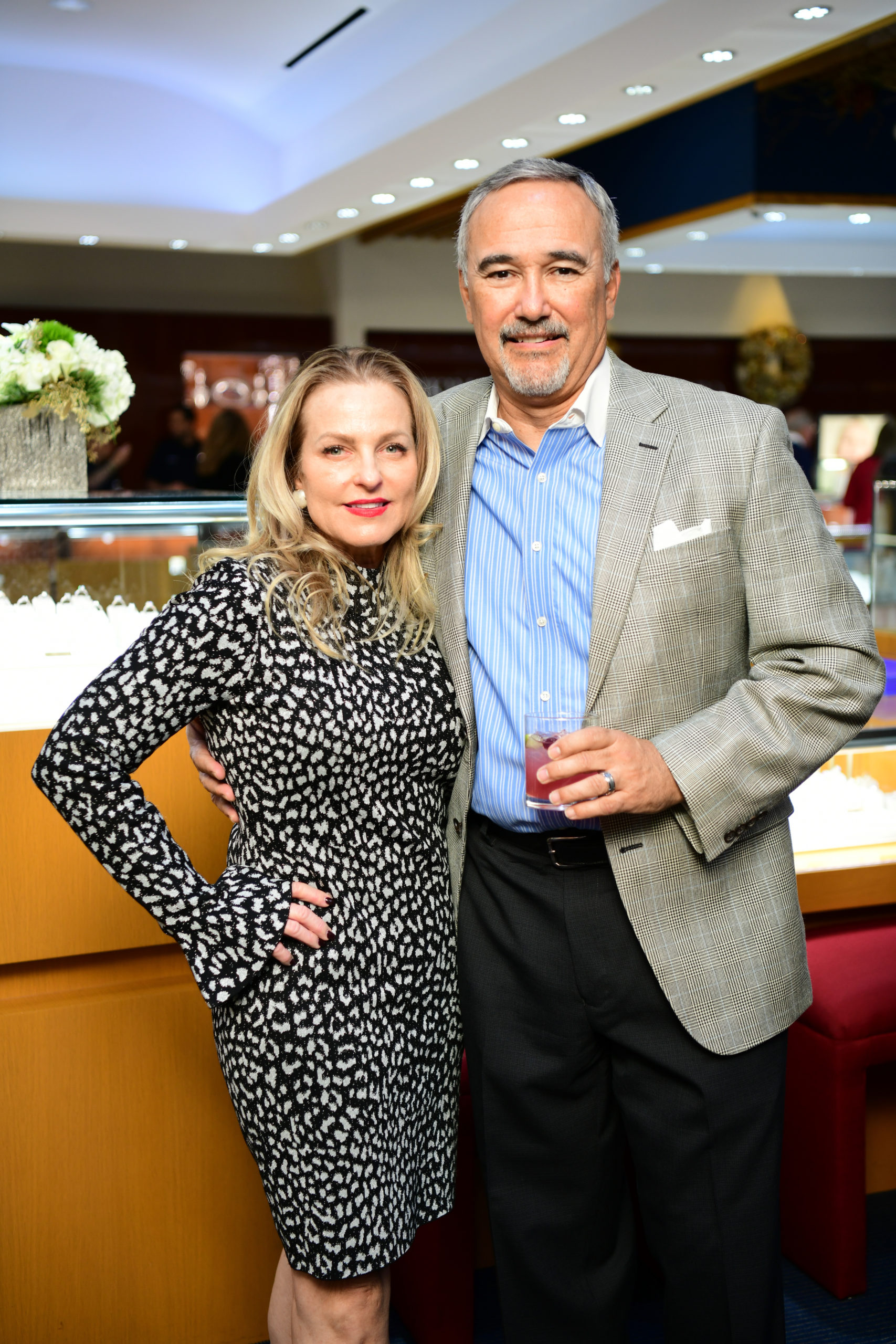 Houston's Family Jewelry Power Celebrates 40-Plus Years With One Last ...