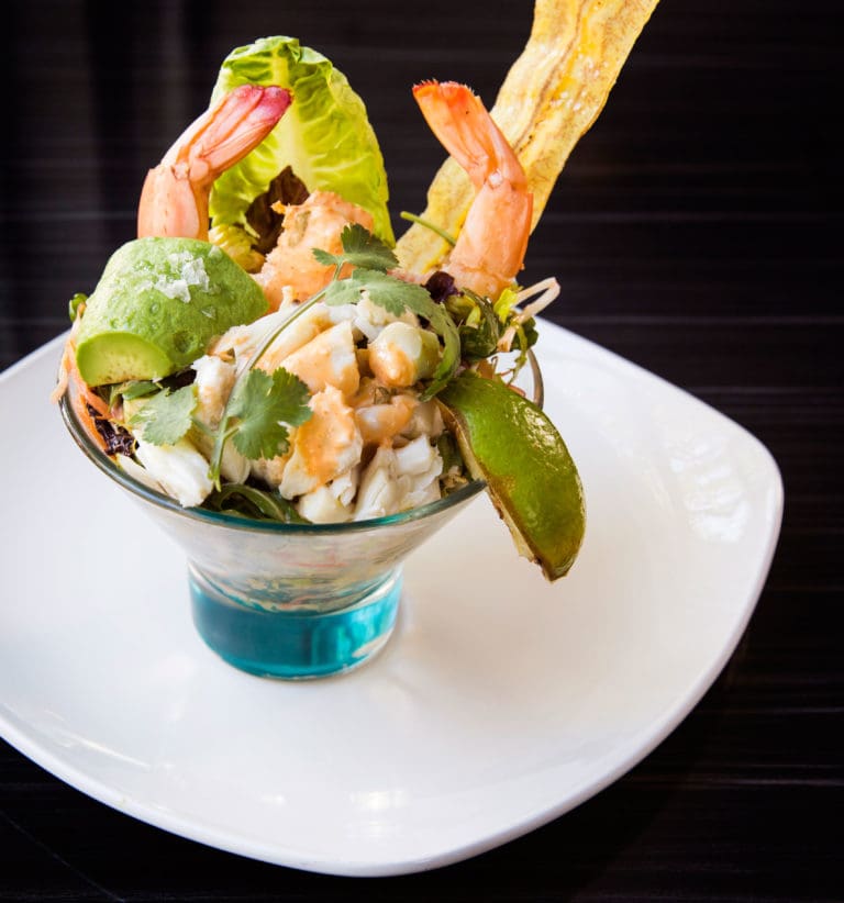 Beloved Houston Chef's Newest Restaurant Keeps His Classics While ...