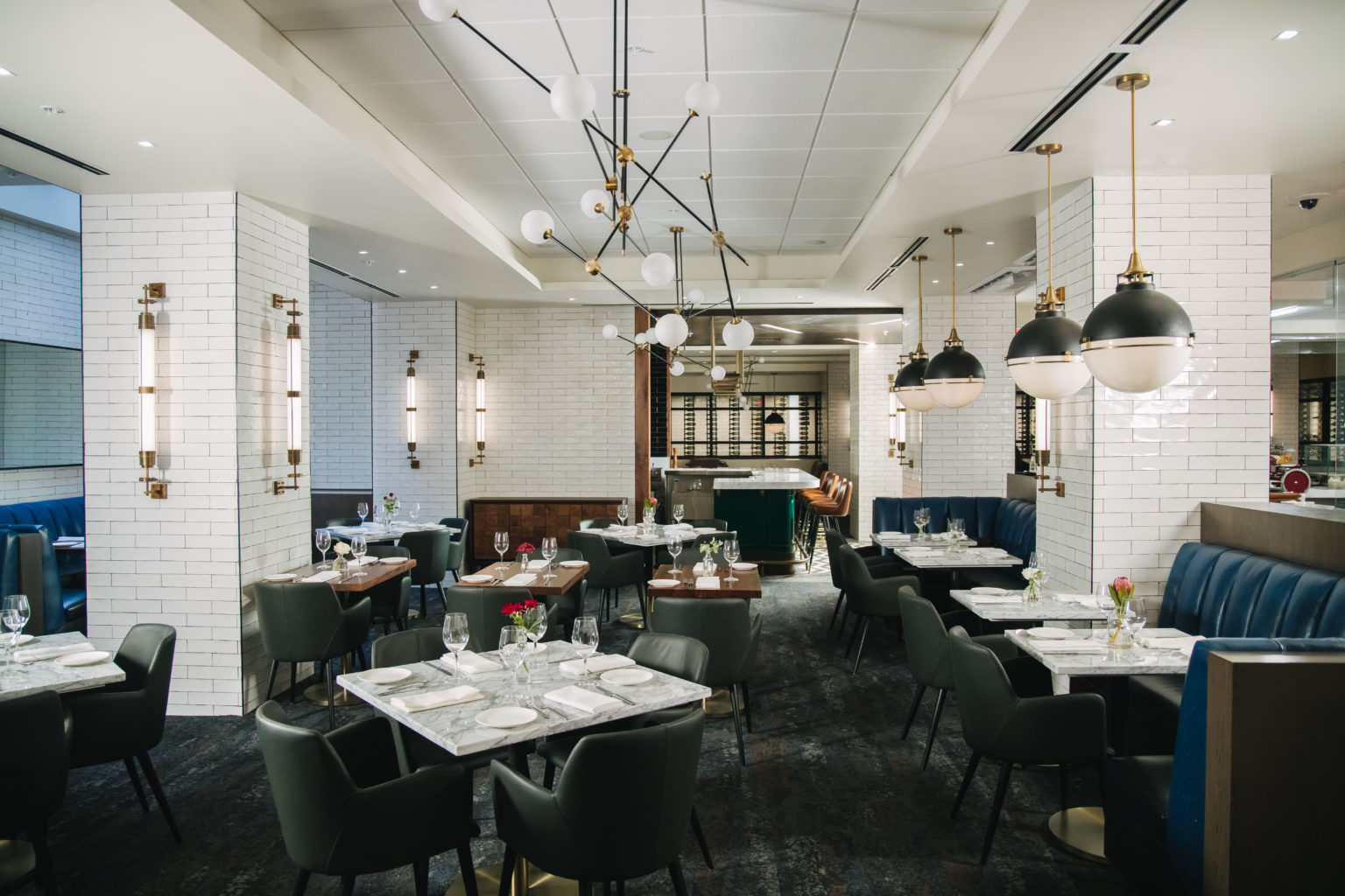 Fort Worth Smart Hotel's Showcase Restaurant Gives a Steakhouse Legit ...