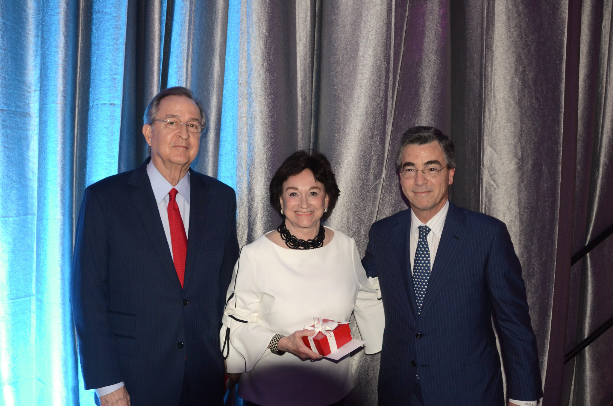 Houston Mothers and Daughters Come Together to Help Communities in ...