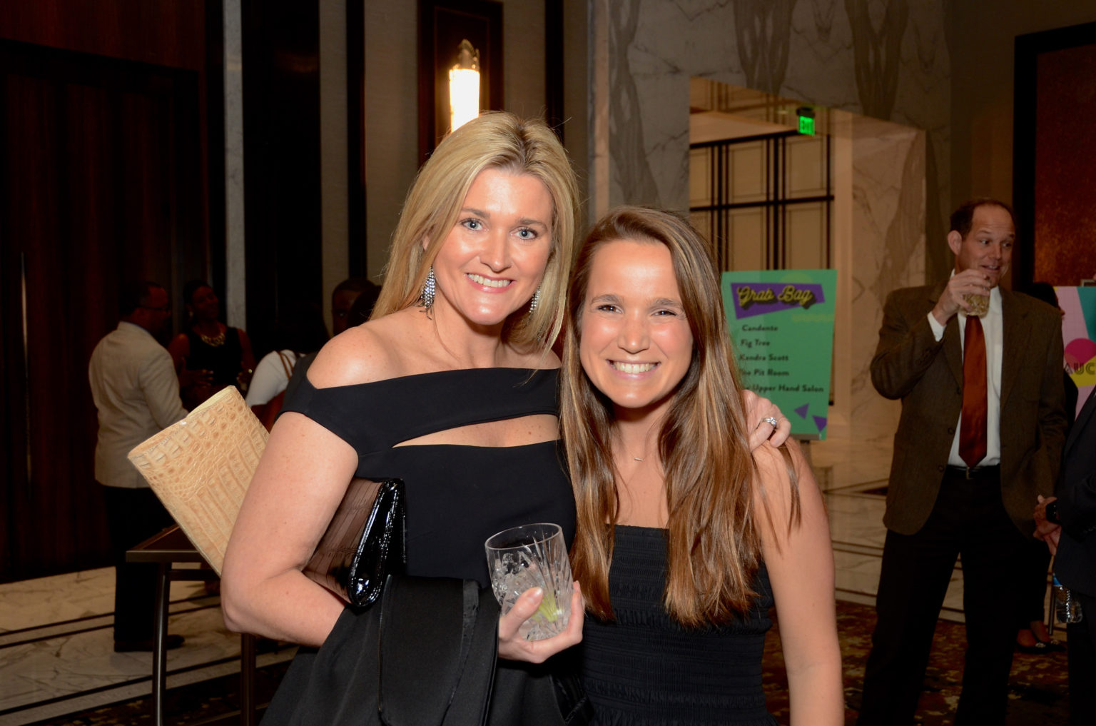 Houston Mothers and Daughters Come Together to Help Communities in ...