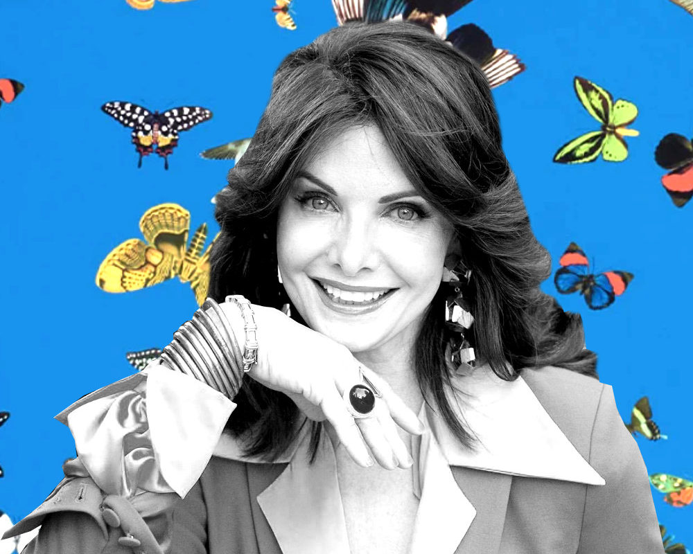 Houston's Marvelous Mrs. Hurley Tackles Social Distancing with a Light ...