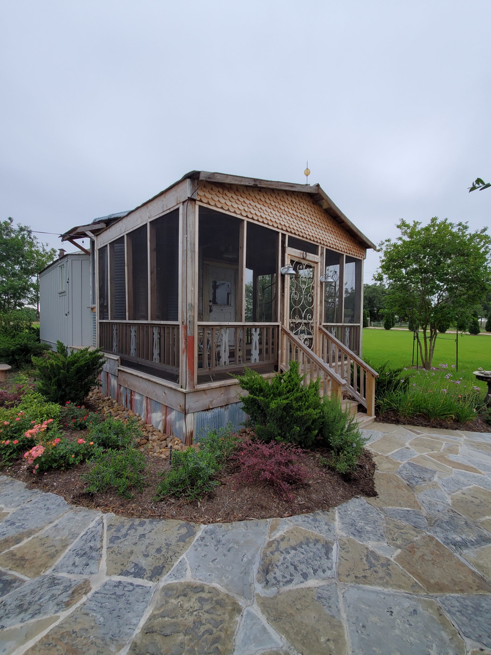 Corn Silos From Indiana are Transformed Into the Perfect Round Top ...