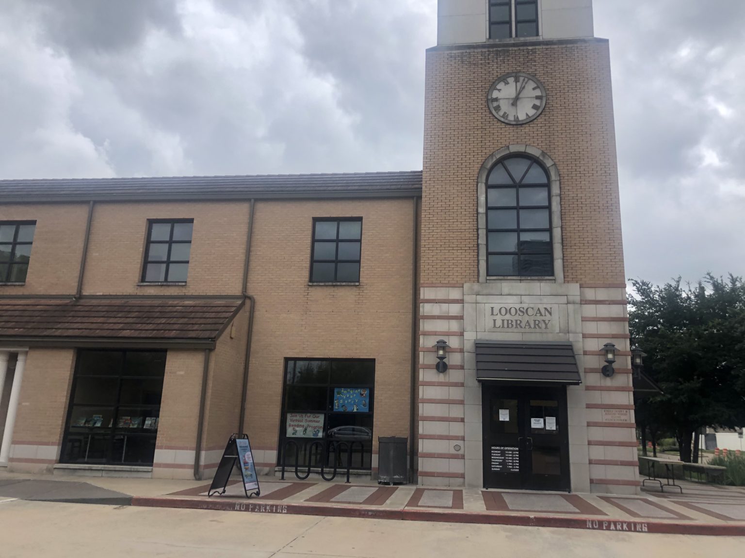 Houston Public Library Expands its Free Curbside Pickup Program, Turns ...