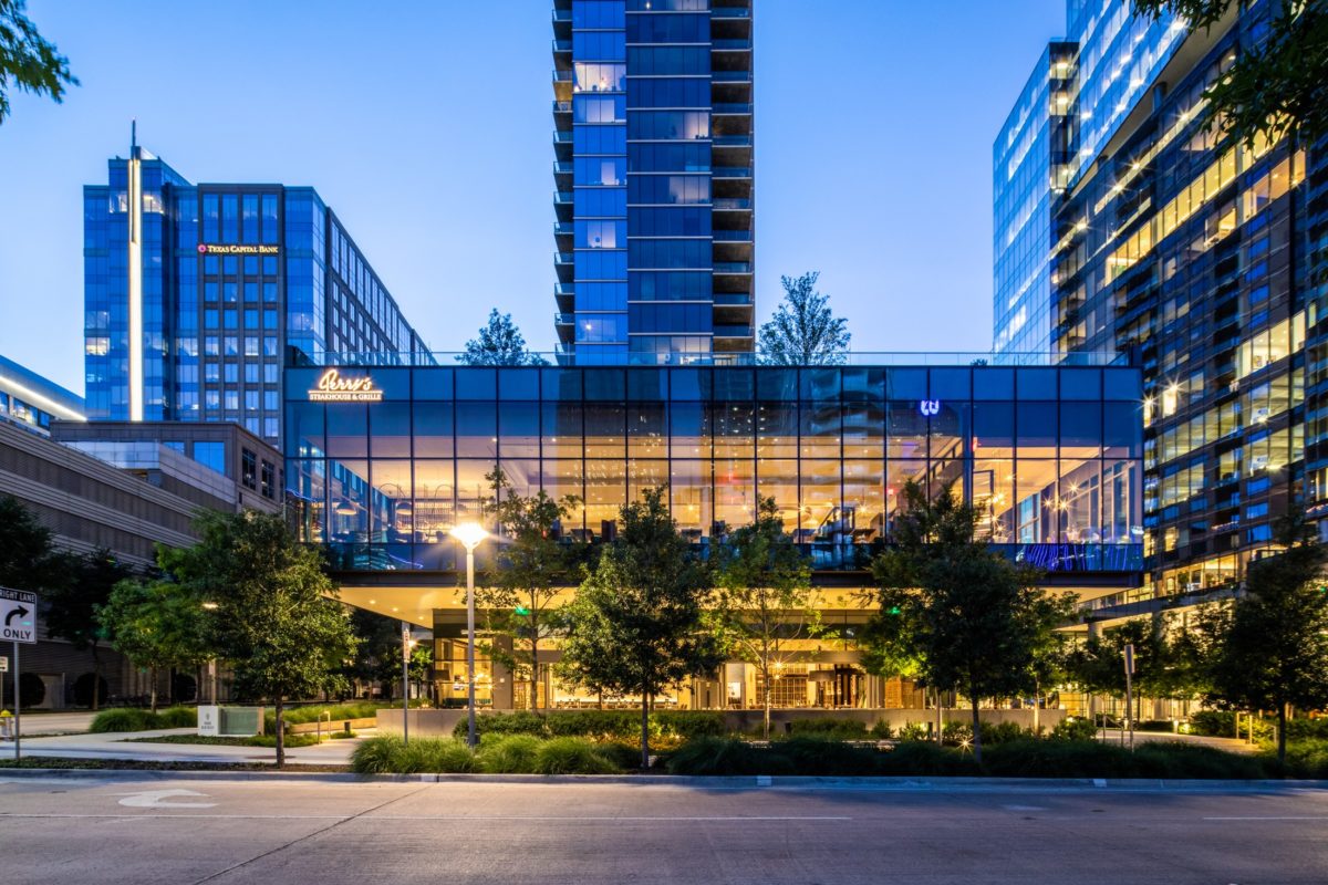 Dallas' Hottest New Restaurant Brings Killer Views and Serious Pork ...