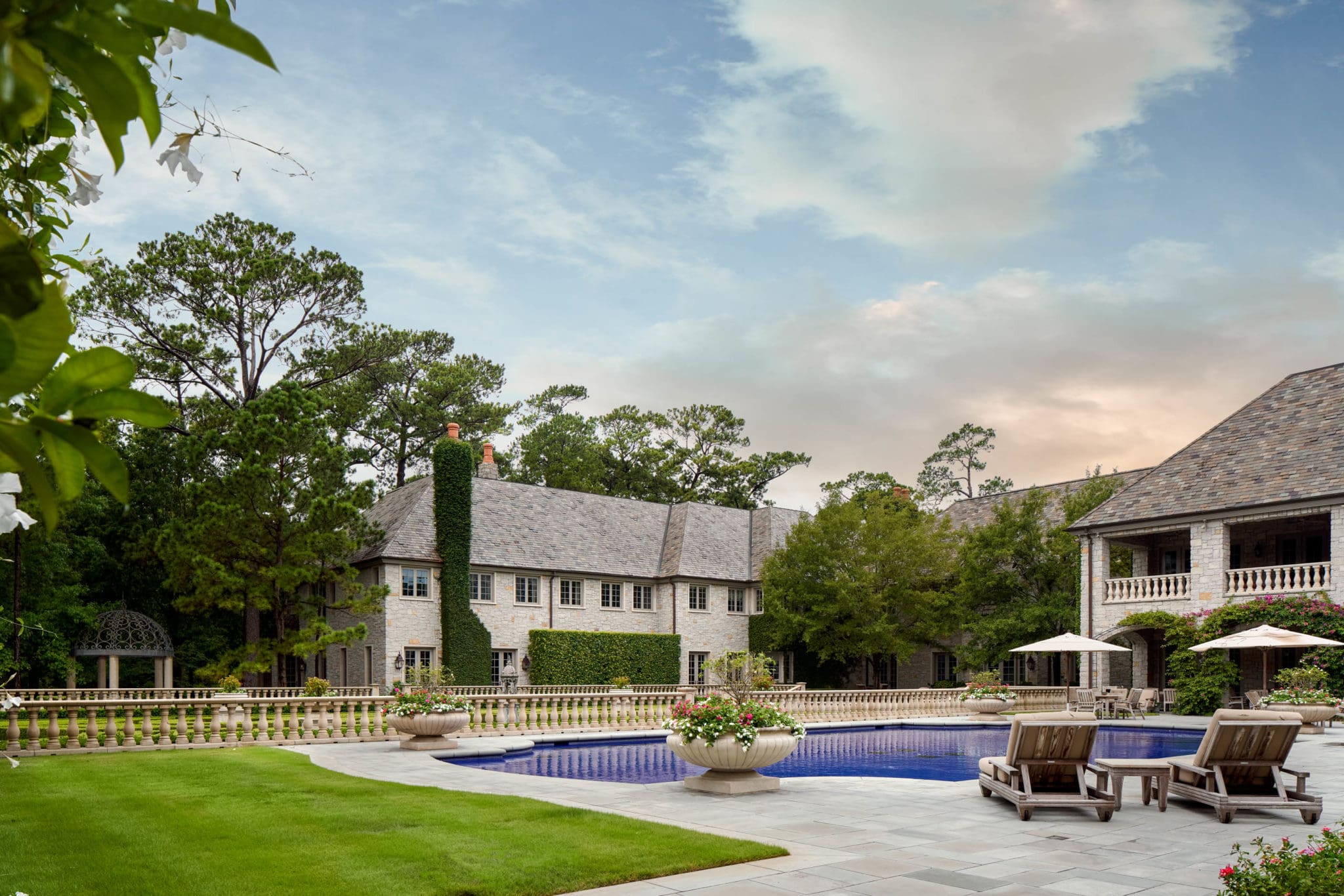 Houston's Own British Manor House Re-Hits the Market With a Staggering ...
