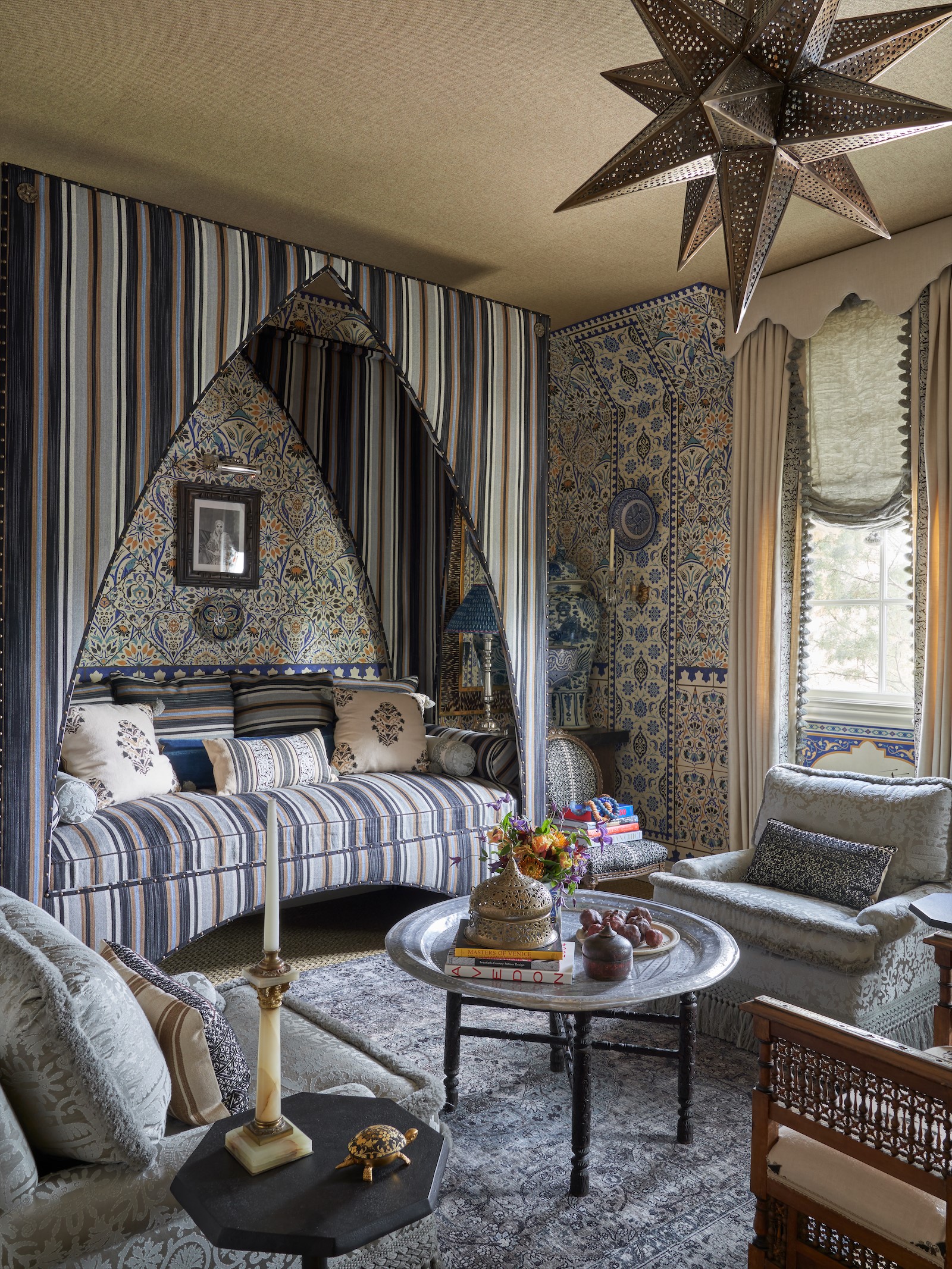 Michelle Nussbaumer Creates a Dreamy Turkish Writer's Lair for Kips Bay ...