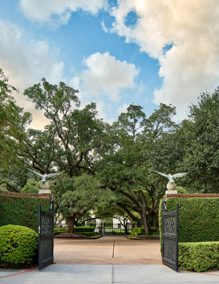 Magnificent Mansion in One of Houston's Most Beautiful Neighborhoods ...