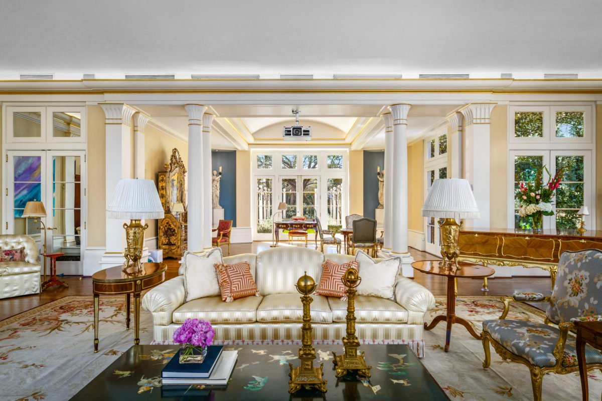 Legendary Developer Gerald Hines' Stunning River Oaks Mansion Hits the ...