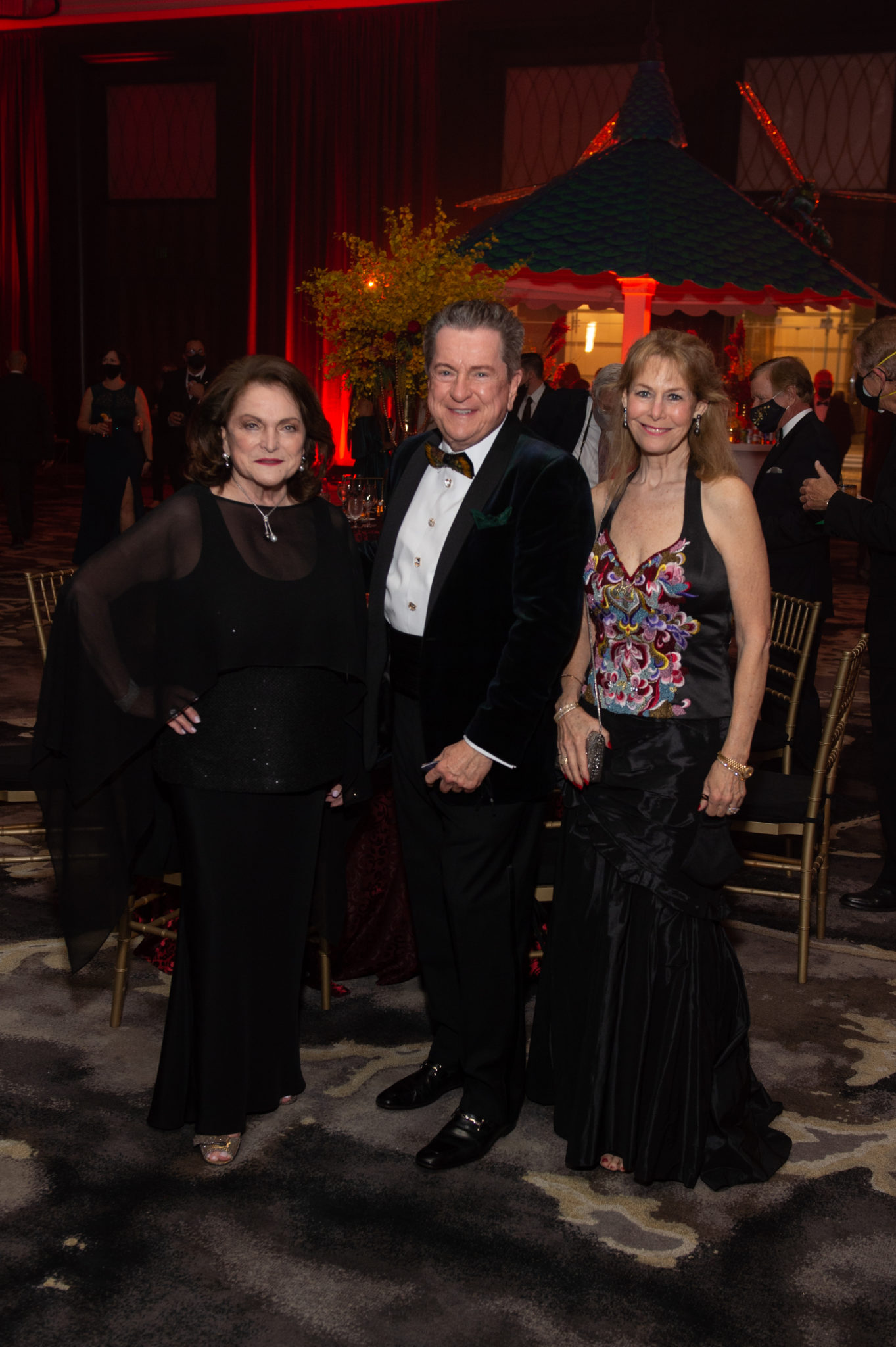Houston's First Black-Tie Gala in 358 Days Brings Back the Partying Fun ...