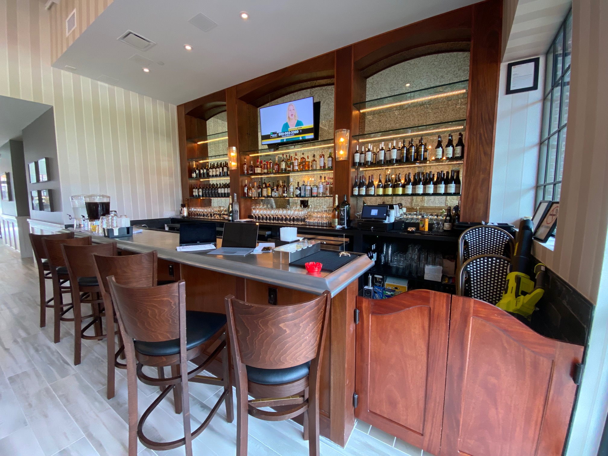 New All-Day Cafe Brings Pastries and a Patio to a Houston Neighborhood ...