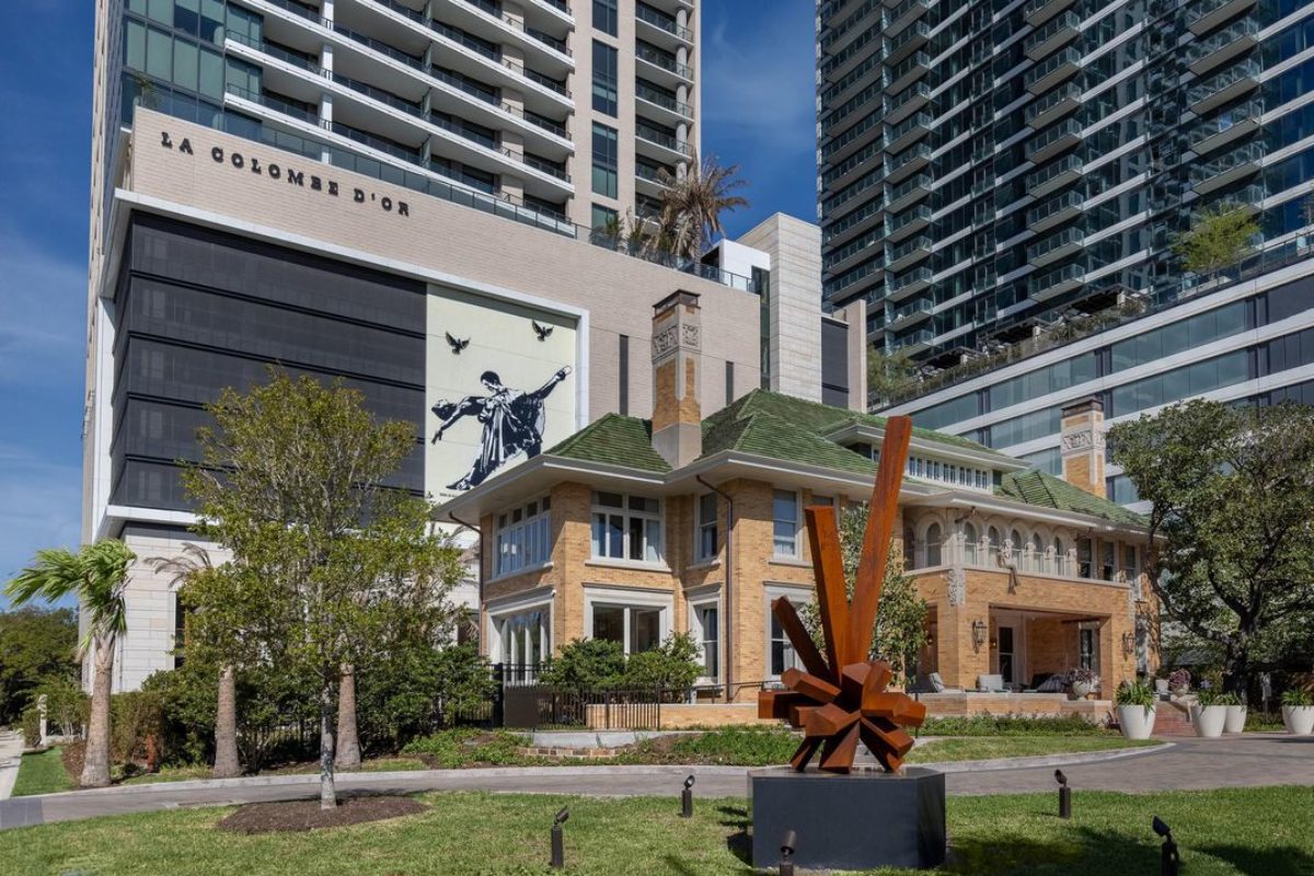 Iconic Houston Hotel Wins Prestigious Invincible List Honors — One of ...
