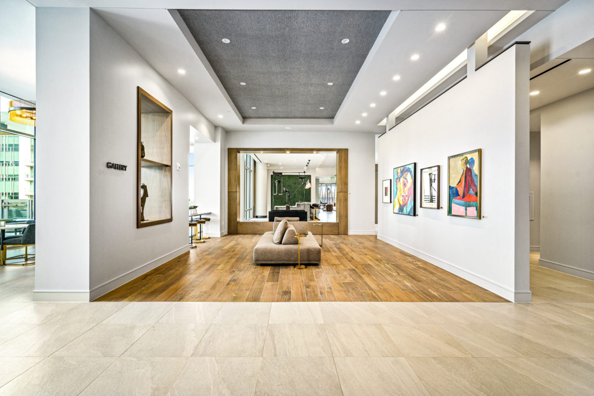 An Artful Tower — New Houston High-Rise Makes Gallery Worthy Works a ...