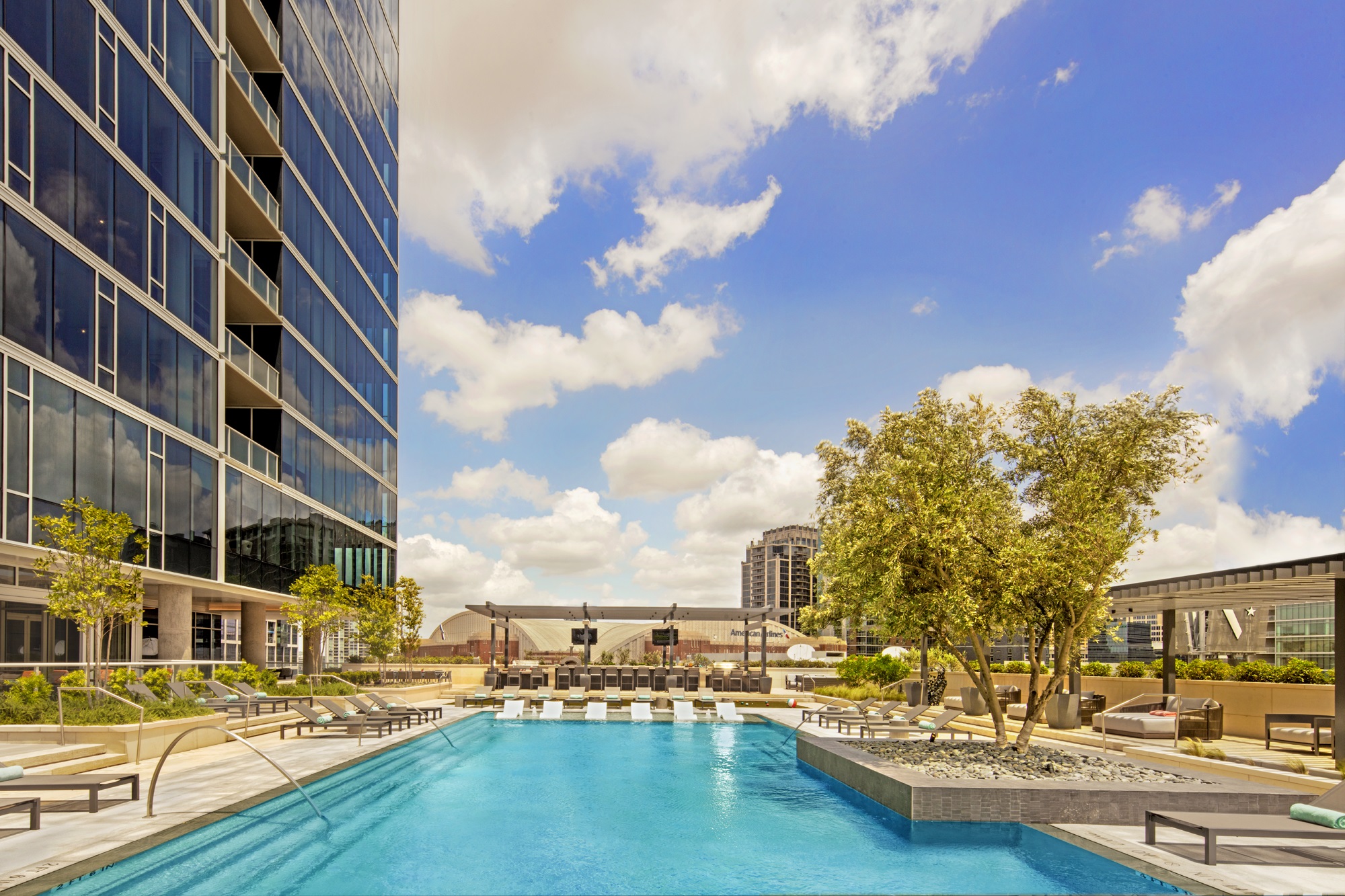 Where Art and Free Perks Reign — The Victor Makes Sky-High Living ...