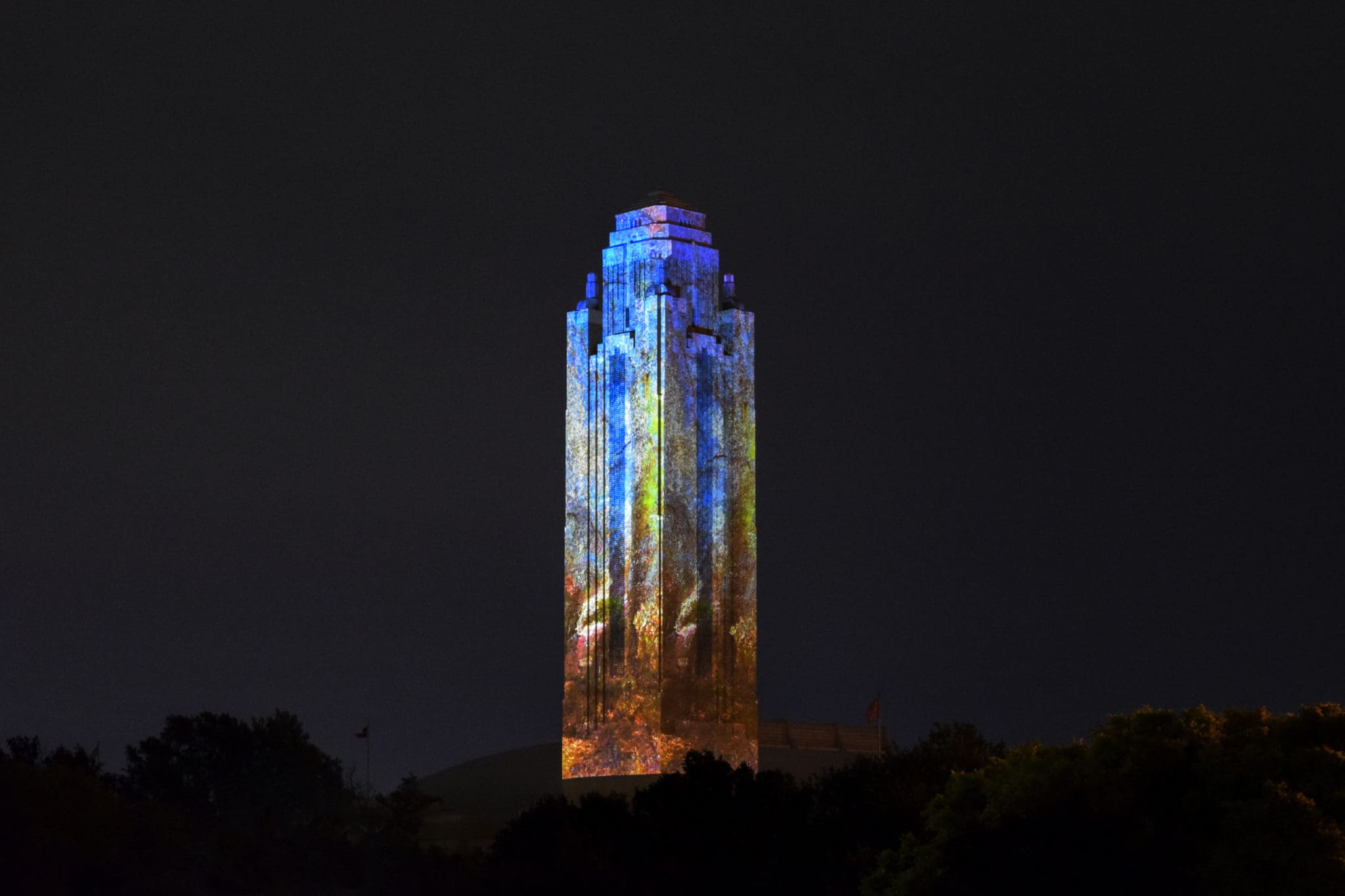 Fort Worth's Landmark Tower to Become an Art Wonder — Lighting Up ...