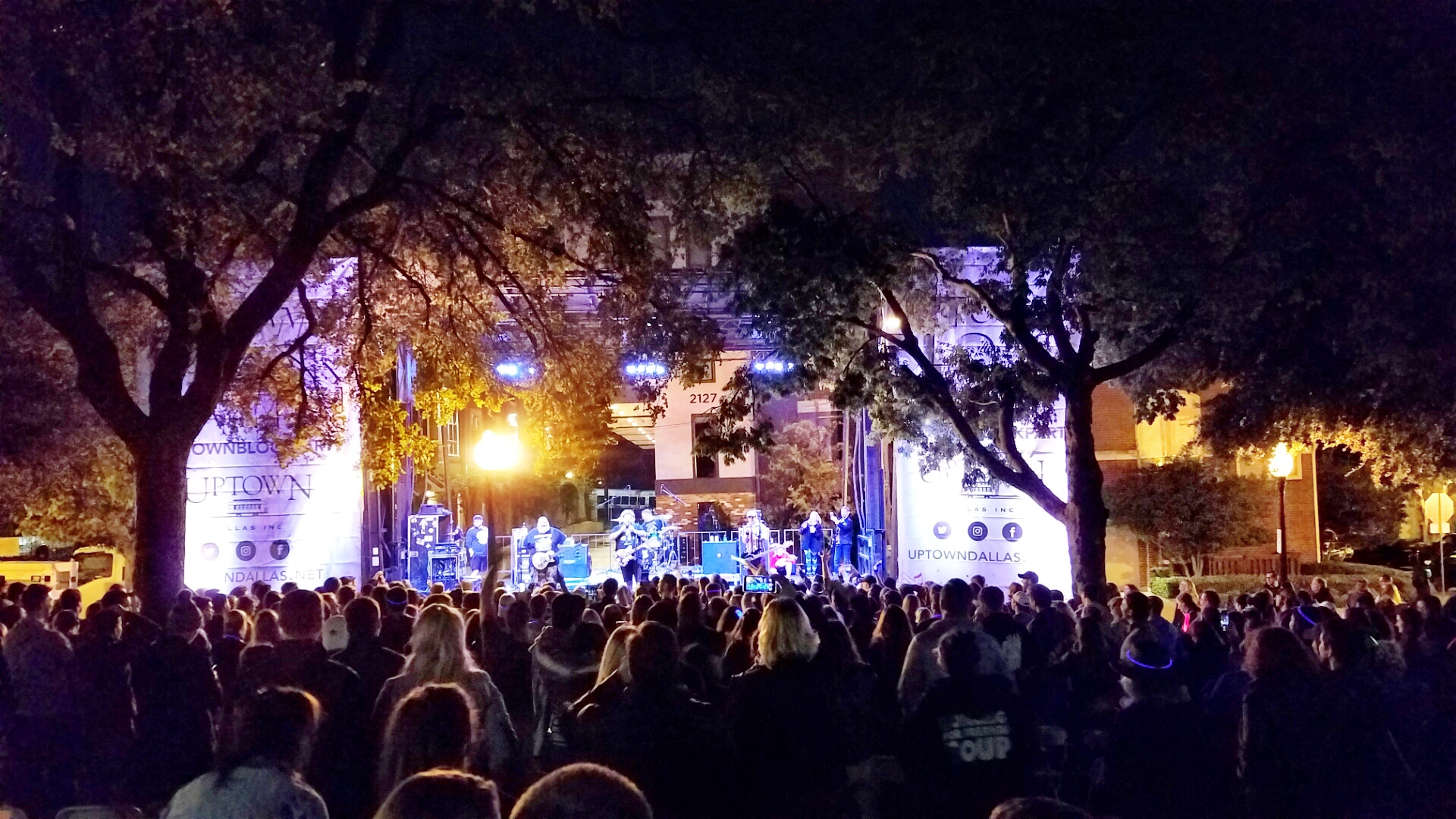 Your Uptown Dallas Fun Guide — From an Epic Block Party to Art, Movies ...