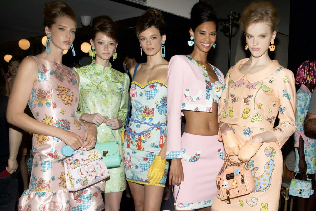 Rainy Runway, Bright Clothes and A-List Celebs — Moschino's Risky ...