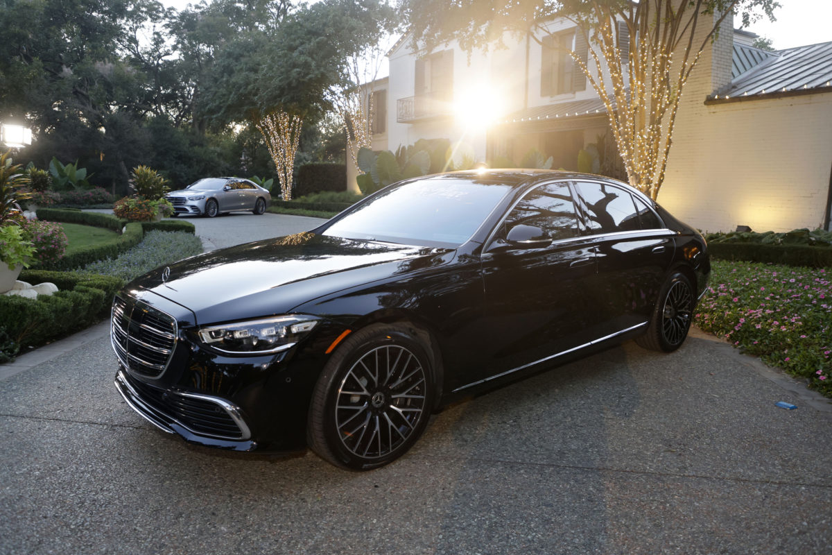 A Car Worth Celebrating — Stylish Parties Herald Mercedes' Iconic Sedan ...